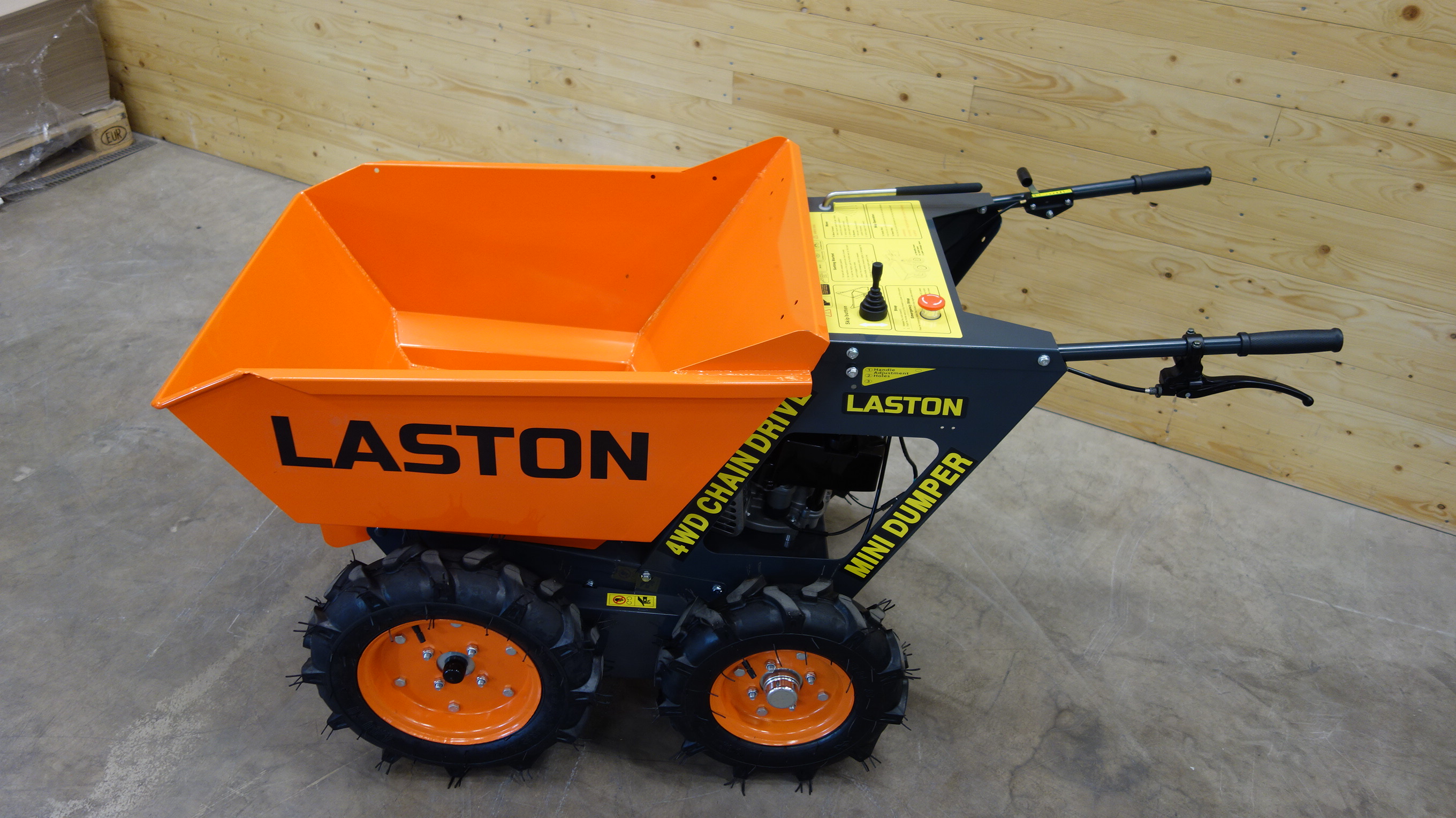 Laston mini dumper 4wd chain drive - PS Auction - We value the future ...