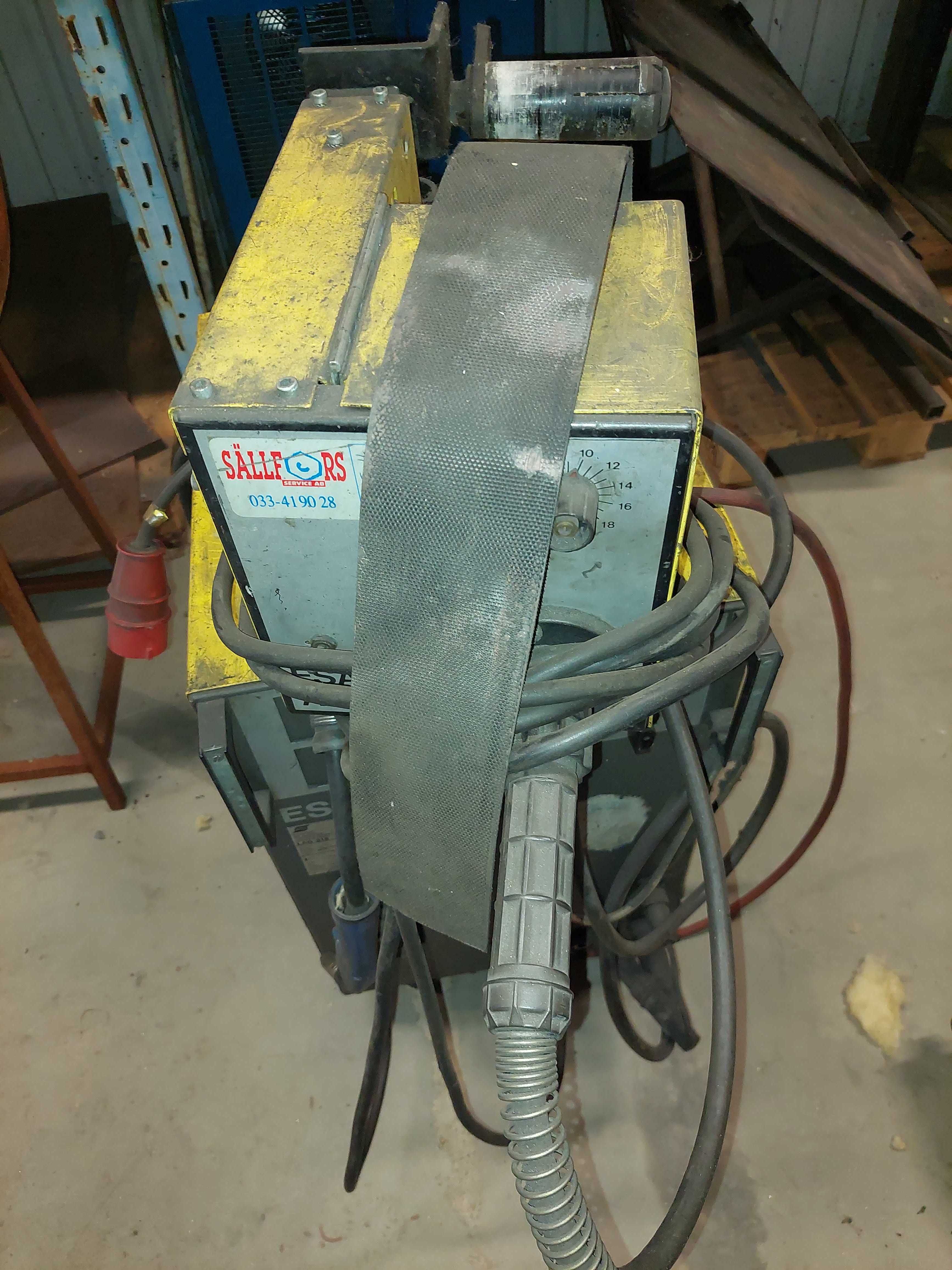 Welding ESAB Lag 315 MIG MAG - PS Auction - We value the future ...
