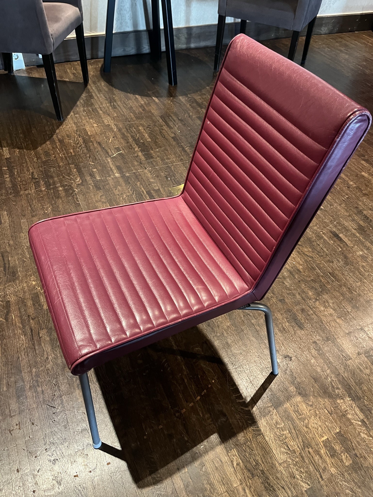 50 Offecct quick conference chair in leather, Burgundy incl. Cover - PS ...