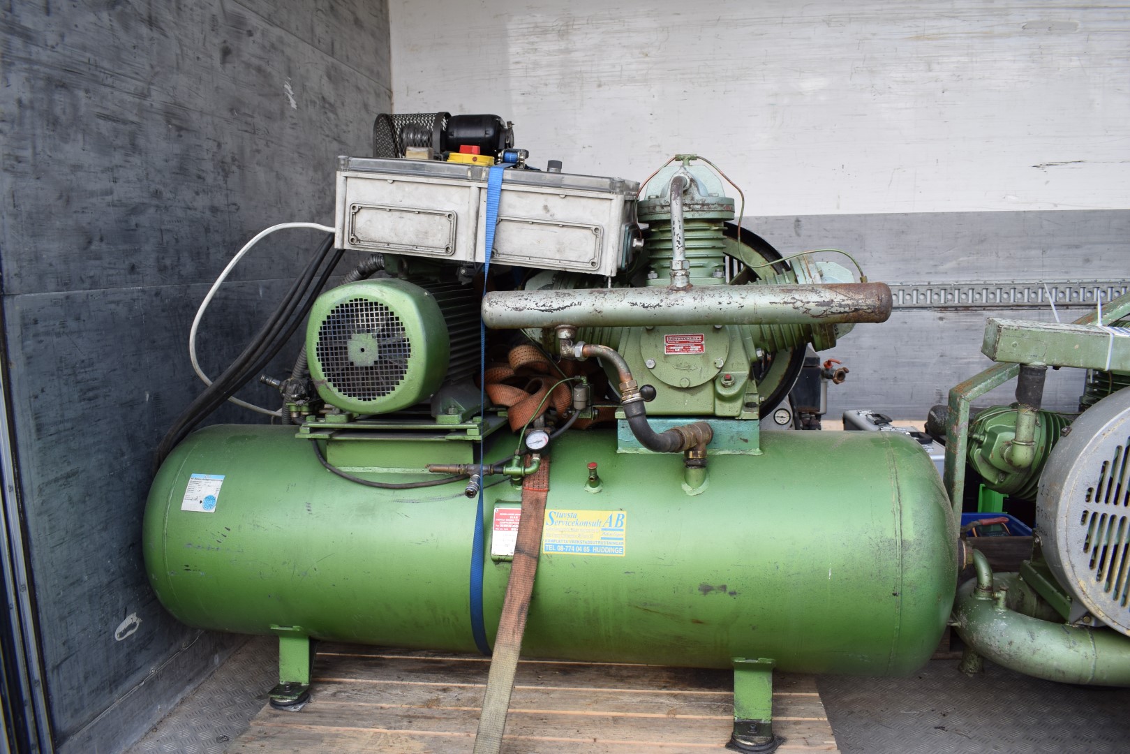 Kompressor BIAB typ KTTA2101/350 - Auktioner online - Nätauktioner ...