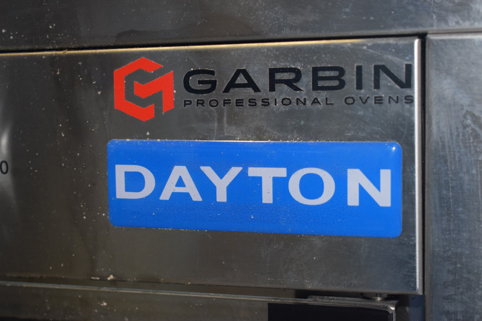 Garbin oven and cupboard - PS Auction - We value the future - Largest ...