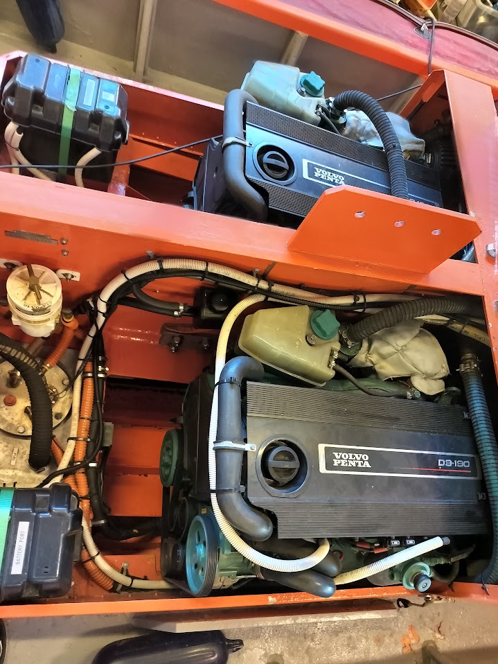 Räddningsbåt alusafe 770 twin frb -2007 Volvo Penta motor 2007 och ...