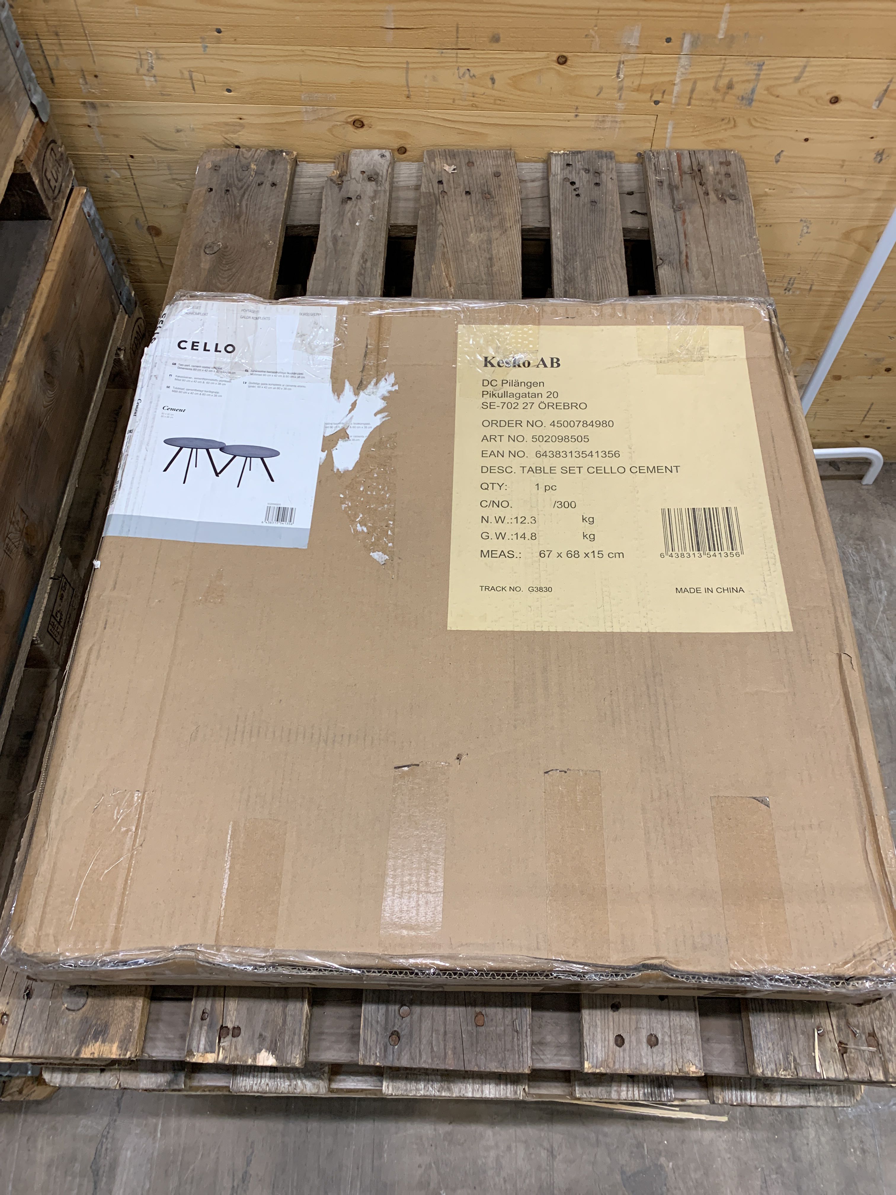 Table Set Cello Cement, Note - PS Auction - We value the future ...