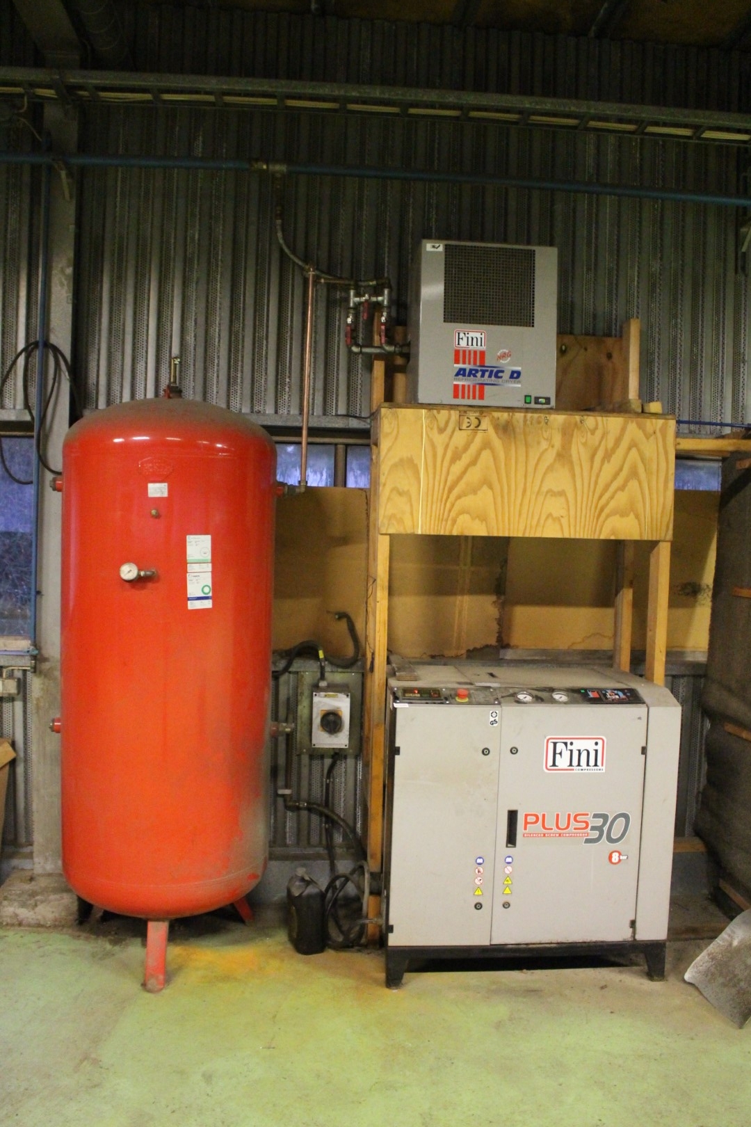 Screw compressor Fini, Tank, air dryer - PS Auction - We value the ...