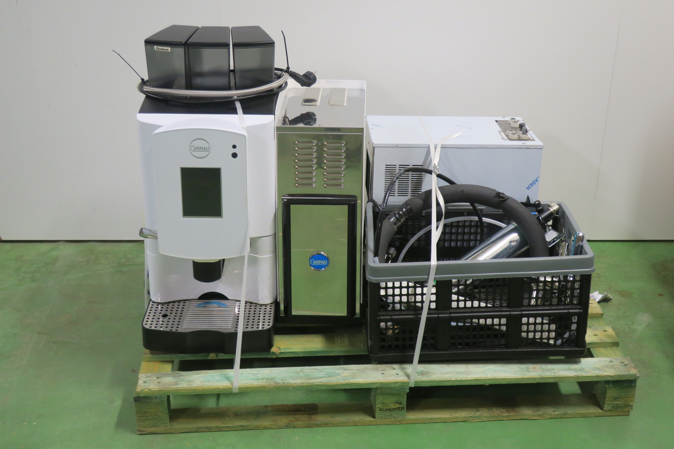 Espressomaskin Carimali Armonia med kyl och vattenmaskin - Auktioner ...