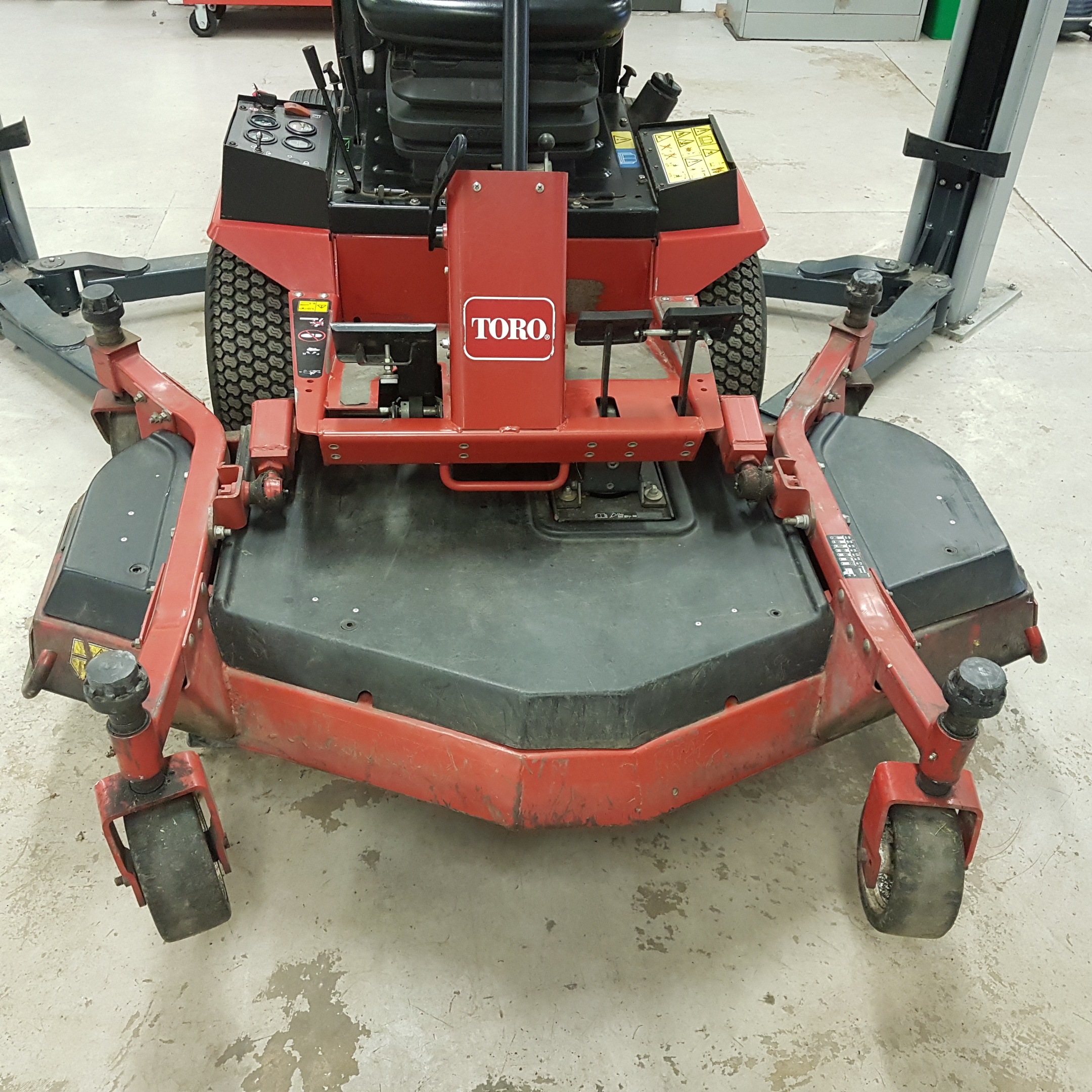 Toro Groundsmaster 228D - PS Auction - We value the future - Largest in ...