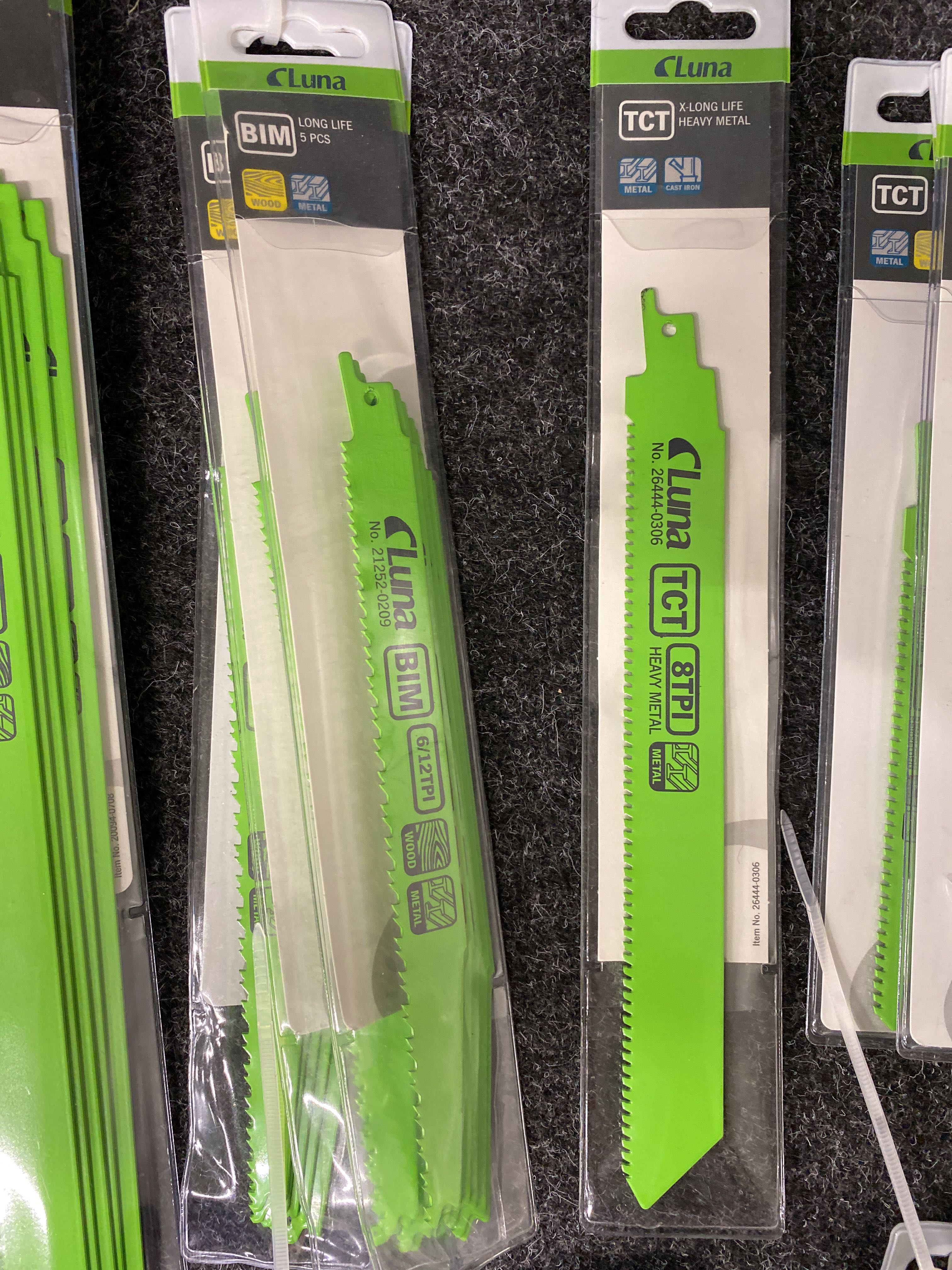 Sortiment med sågblad Luna - Auktioner online - Nätauktioner ...