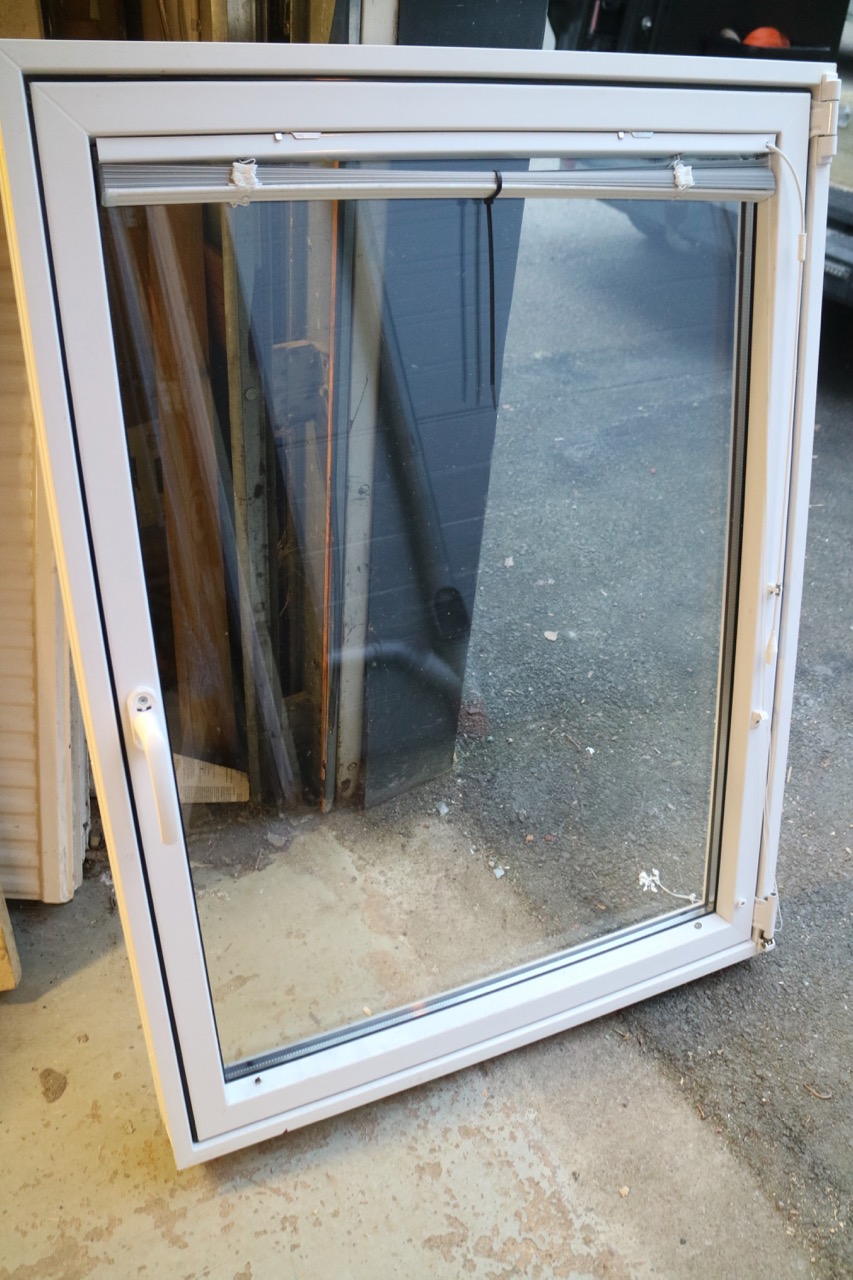 6 openable Windows 9/12 in PVC - PS Auction - We value the future ...