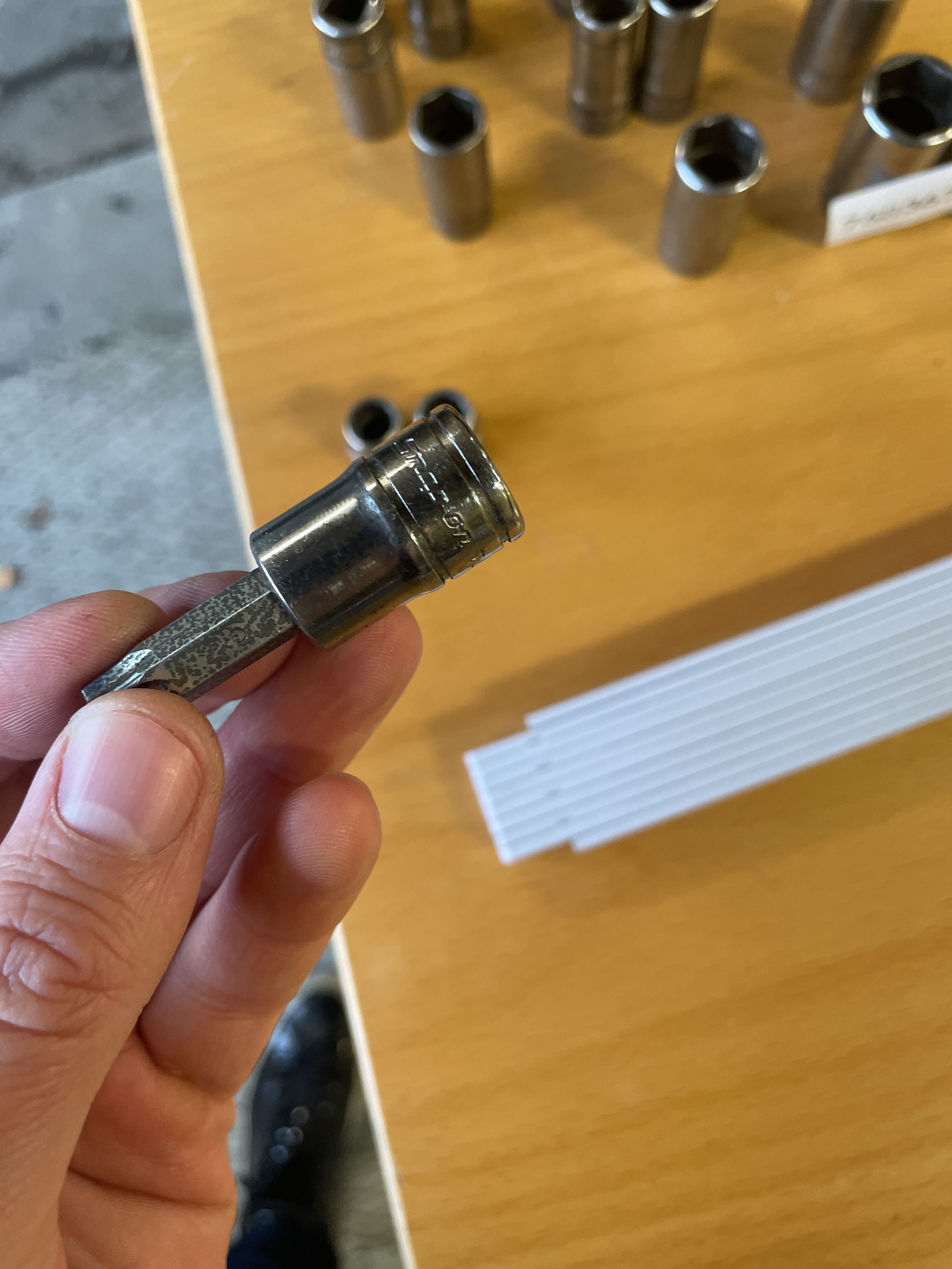 Inserts (snap-on) - PS Auction - We value the future - Largest in net ...