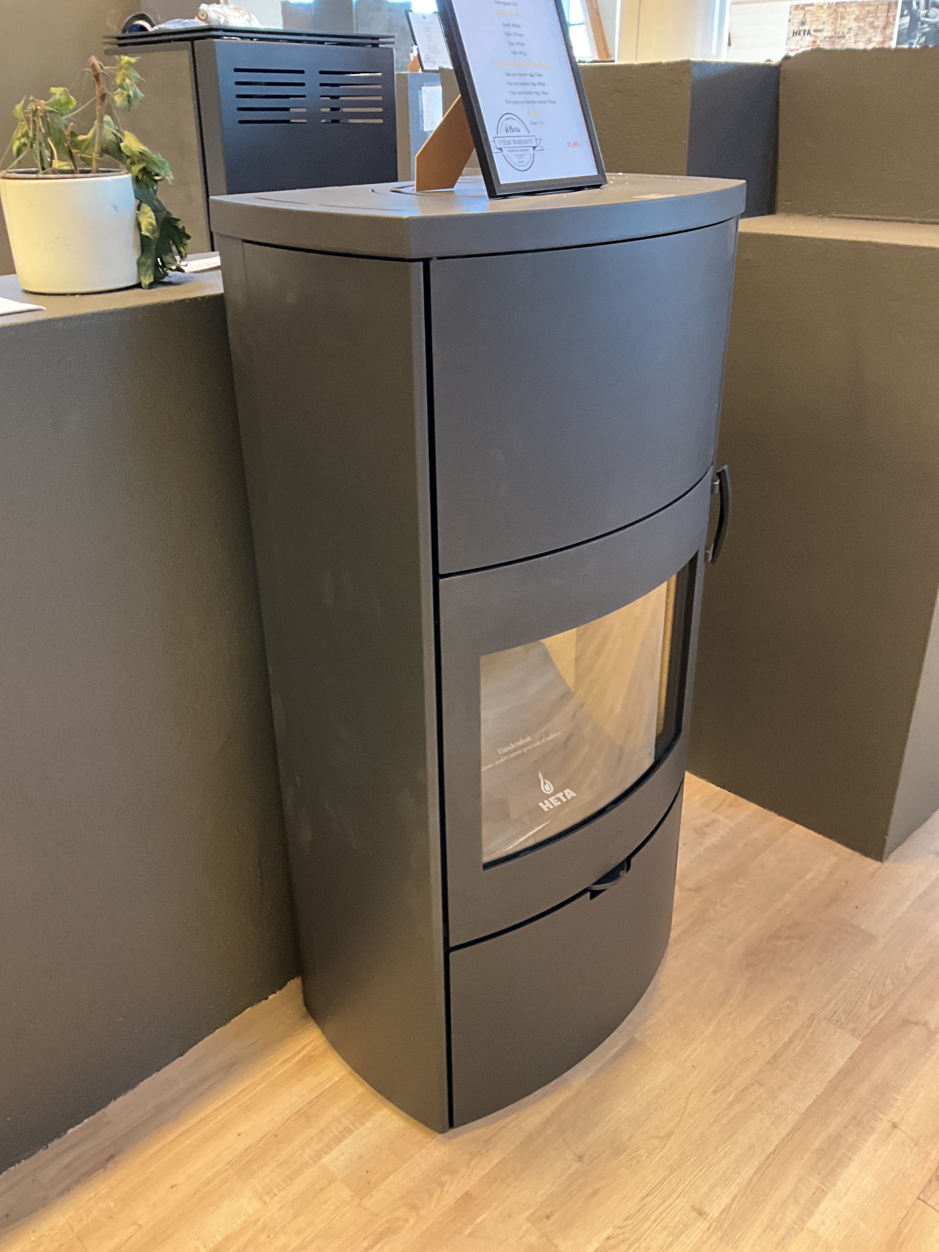 Wood-burning stove HETA Icon-Line Eclipse XL-S - PS Auction - We value ...