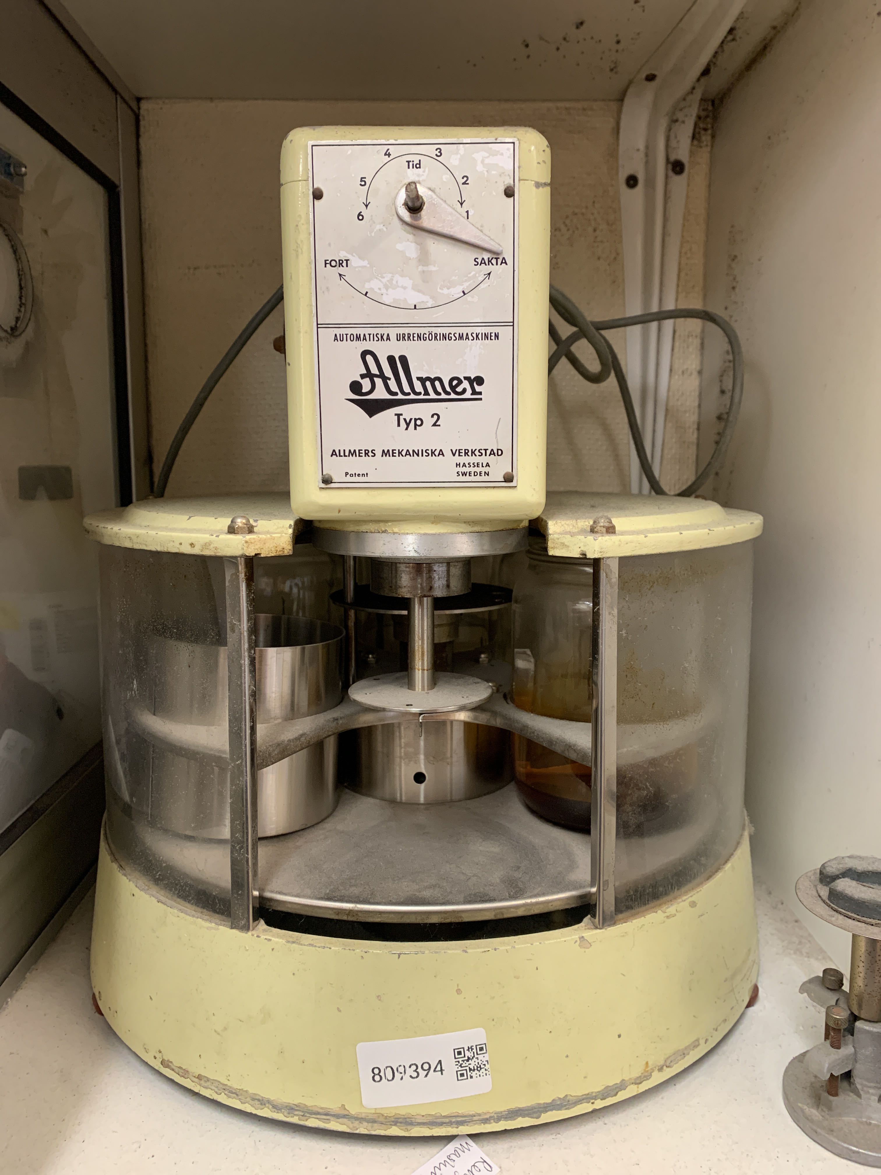 Automatic cleaning machine Allmer type 2 - PS Auction - We value the ...