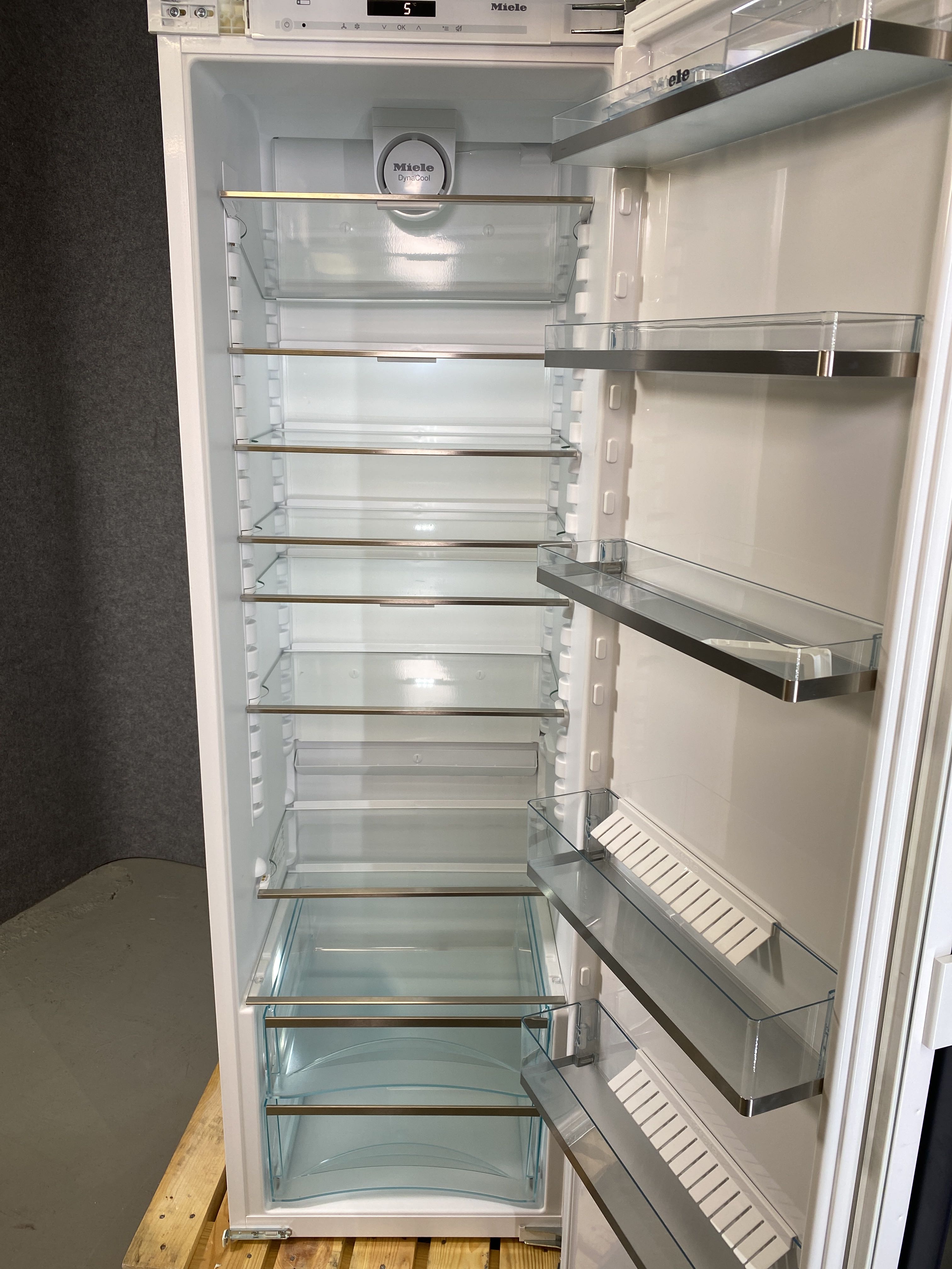 Kylskåp för inbyggnad, Miele, Mod: K 37422 iD - Auktioner online ...