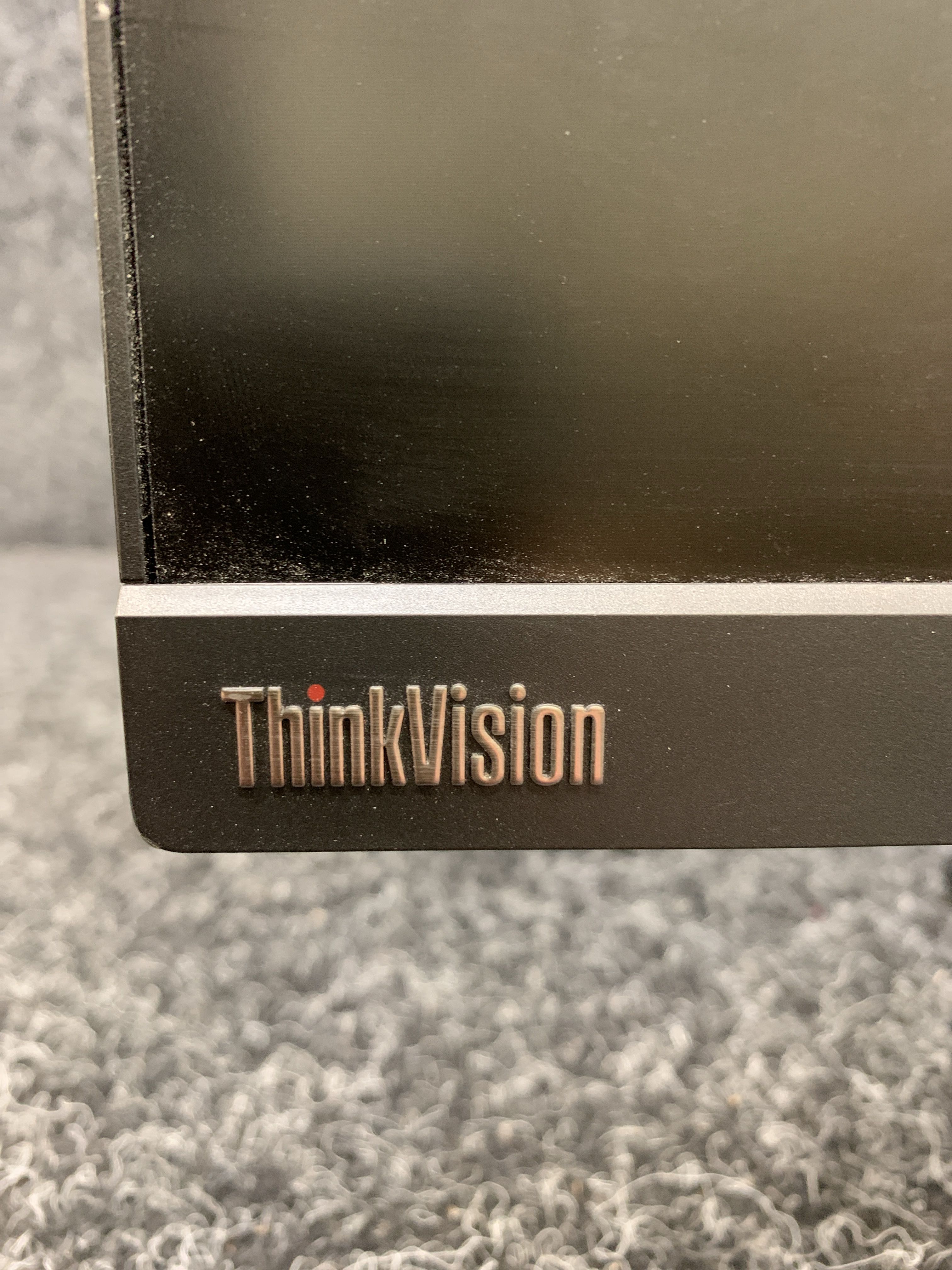 Computer monitor 24" Lenovo ThinkVision T24i-20 - PS Auction - We value ...