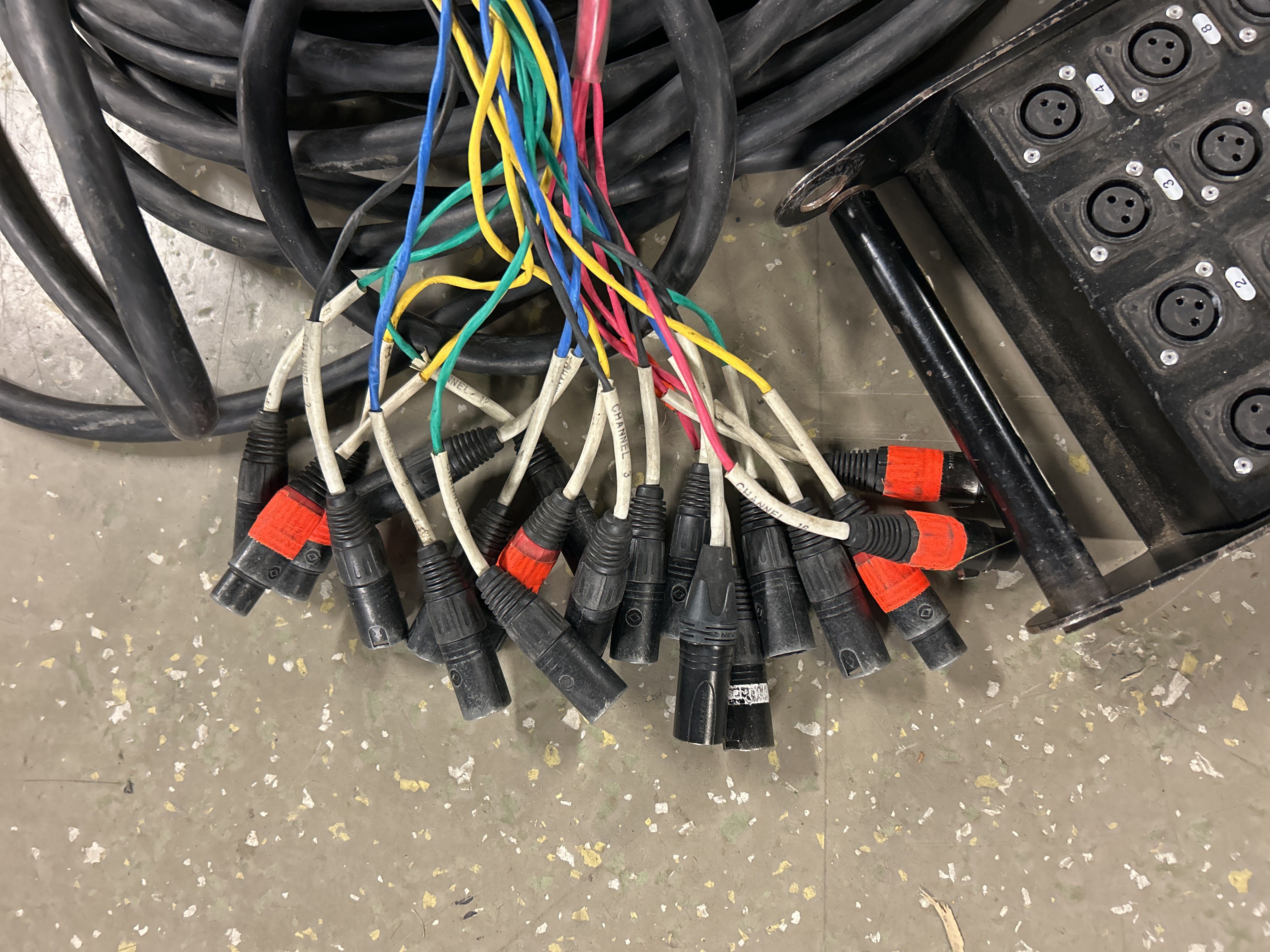 Multikabel 30 meter - EWI 16/4 - Auktioner online - Nätauktioner ...