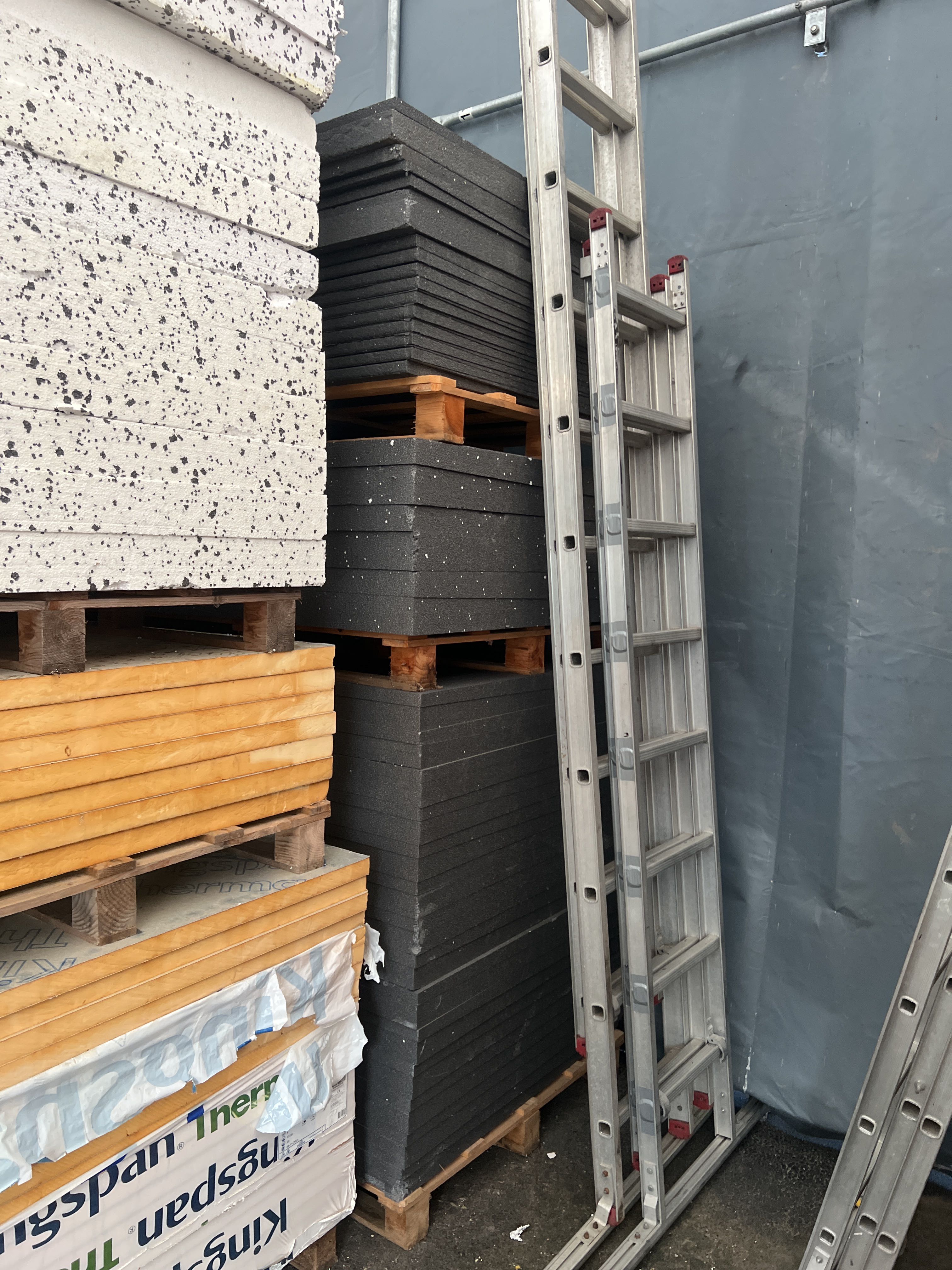 Diverse takisolering, isolering och byggmaterial - Auktioner online ...