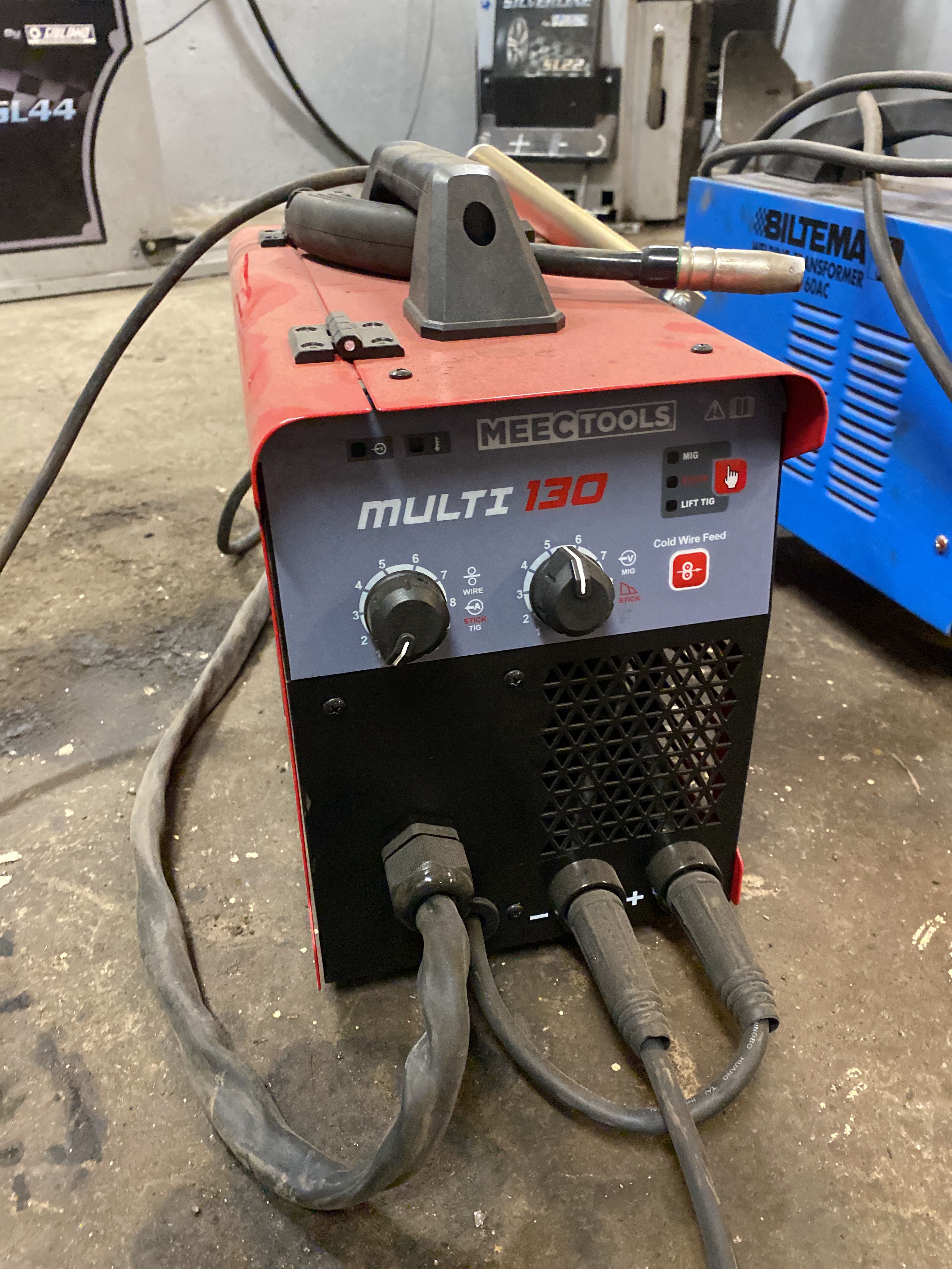 2st svetsar samt säckkärra - Auktioner online - Nätauktioner ...