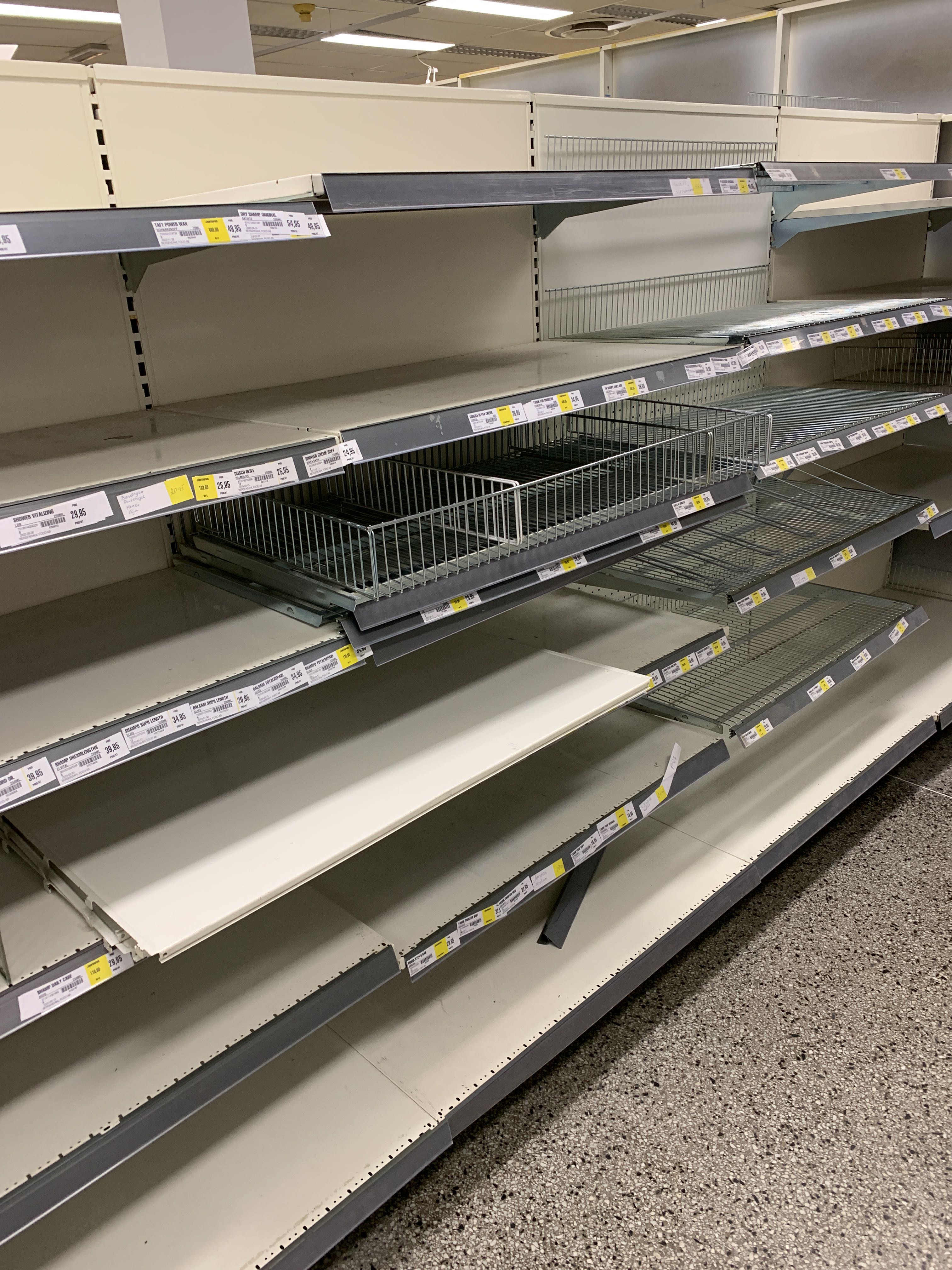 2 shelf systems - PS Auction - We value the future - Largest in net ...