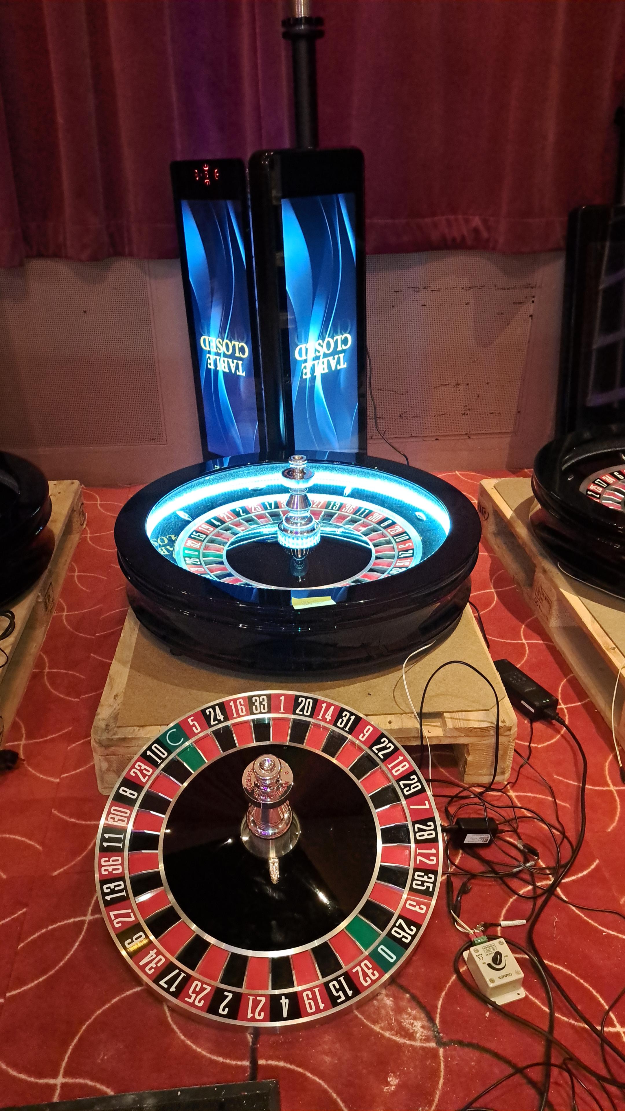 Roulette wheel & display + Extra wheel head - TCS John Huxley (2014 ...