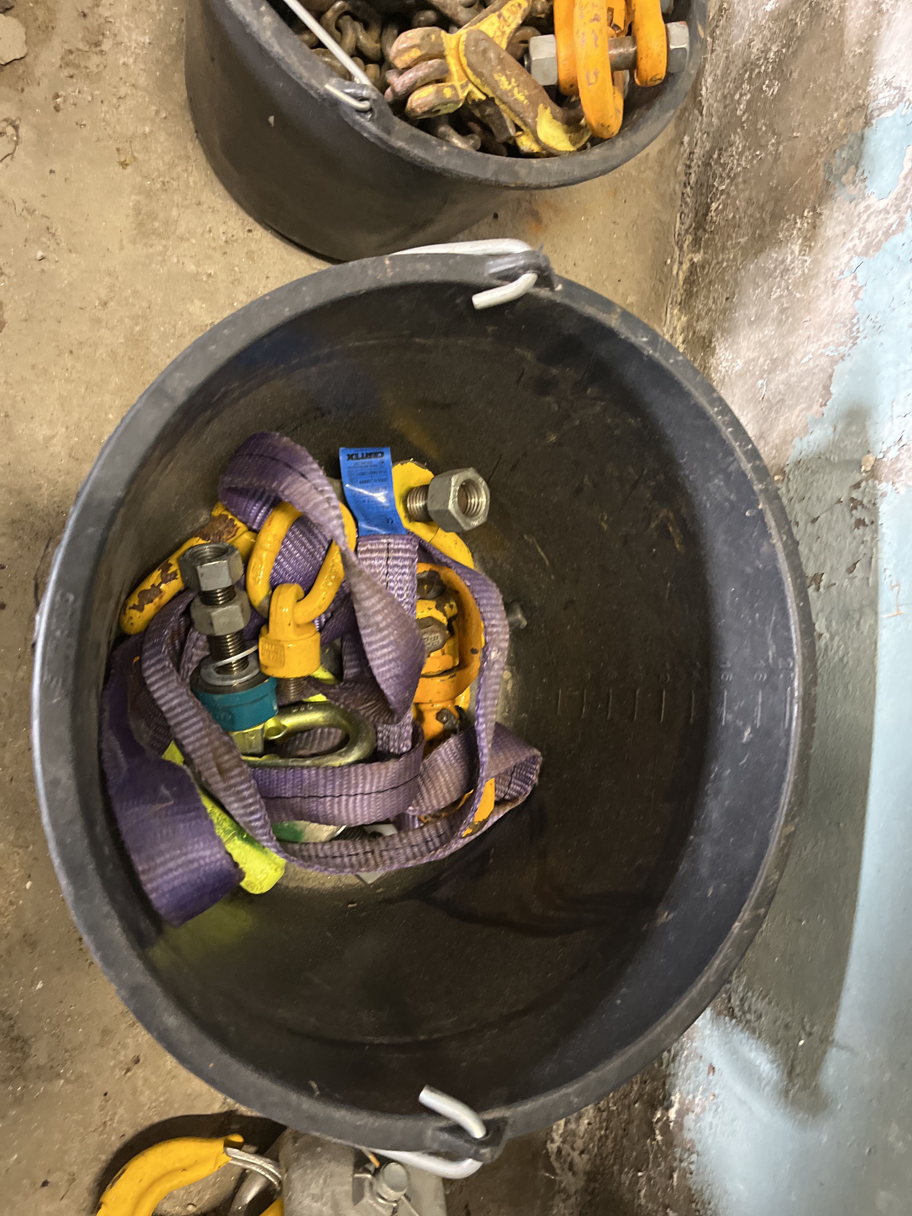 Lyftok cirka 250x250 cm med Tillbehör - Auktioner online - Nätauktioner ...