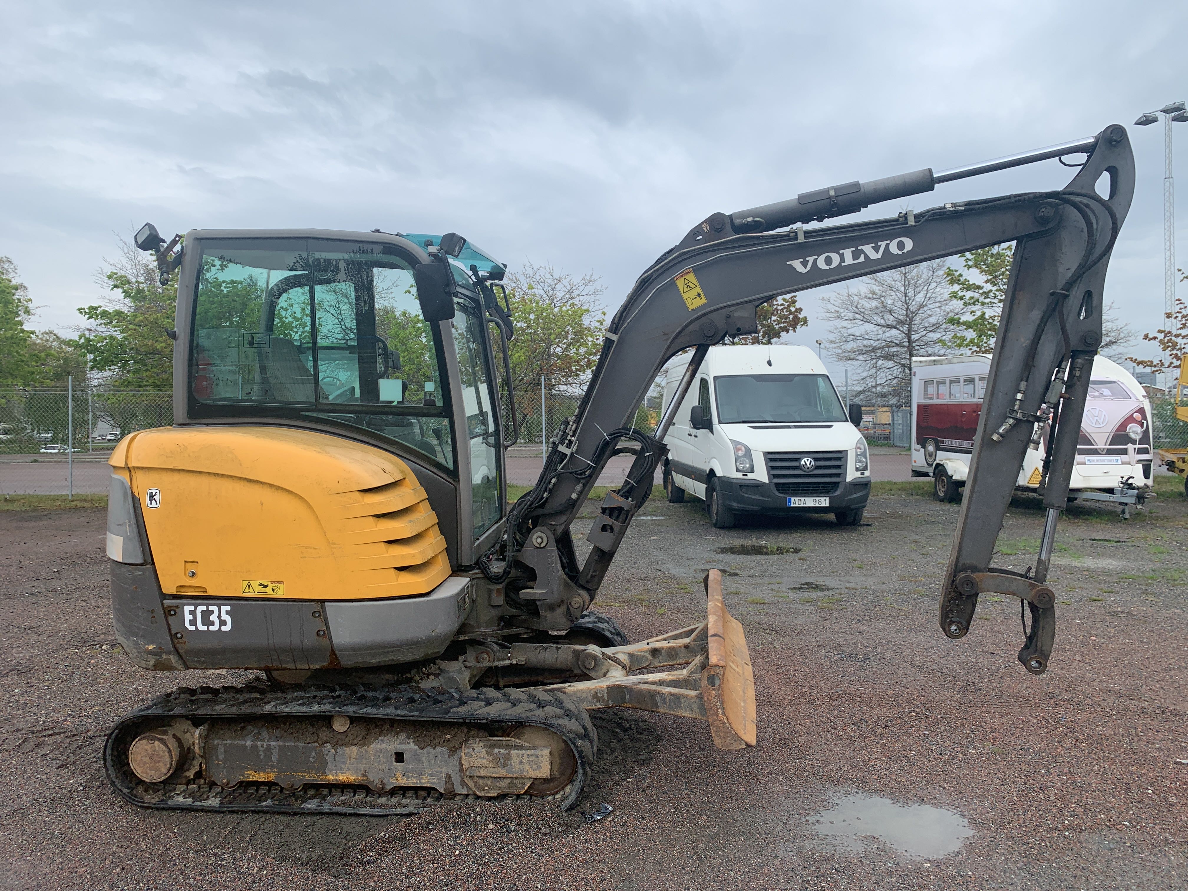 Crawler excavator Volvo EC 35 C - 2007 - PS Auction - We value the ...