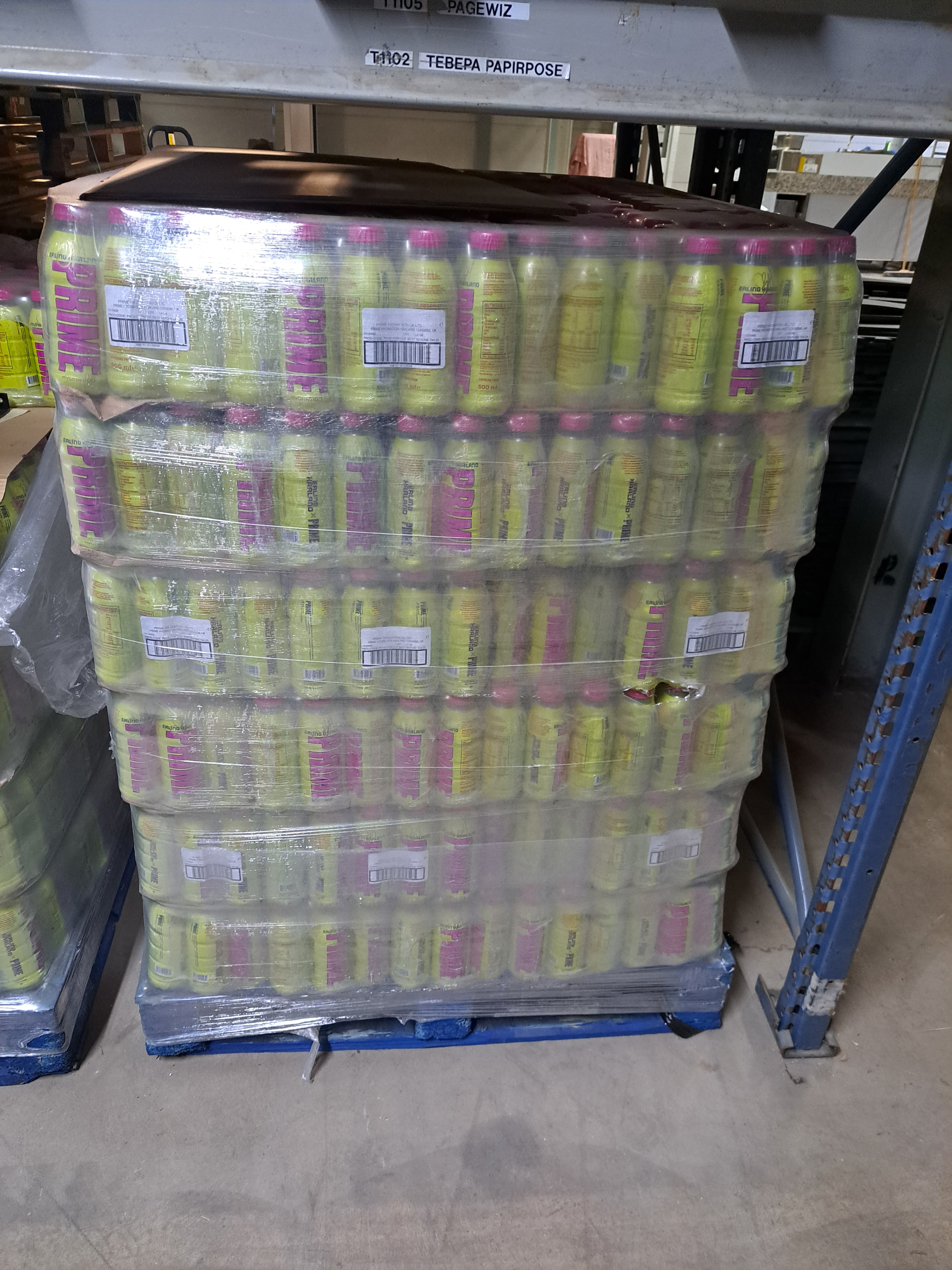 Prime Erling Haaland - Pall med 1584 st 50 cl - Auktioner online ...