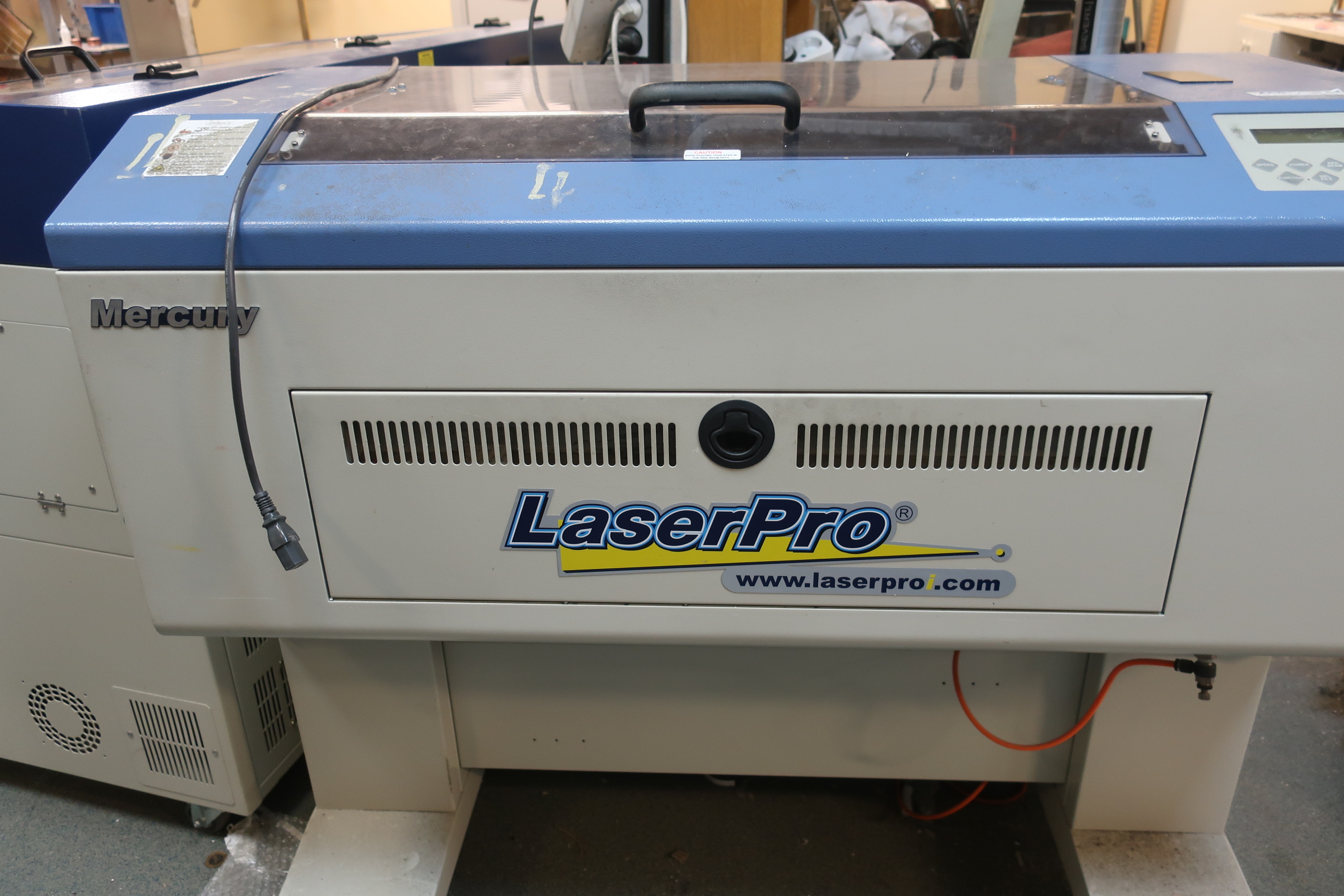 Laser engraving machine, GCC Mercury L25 Laser Pro CO2 - PS Auction ...