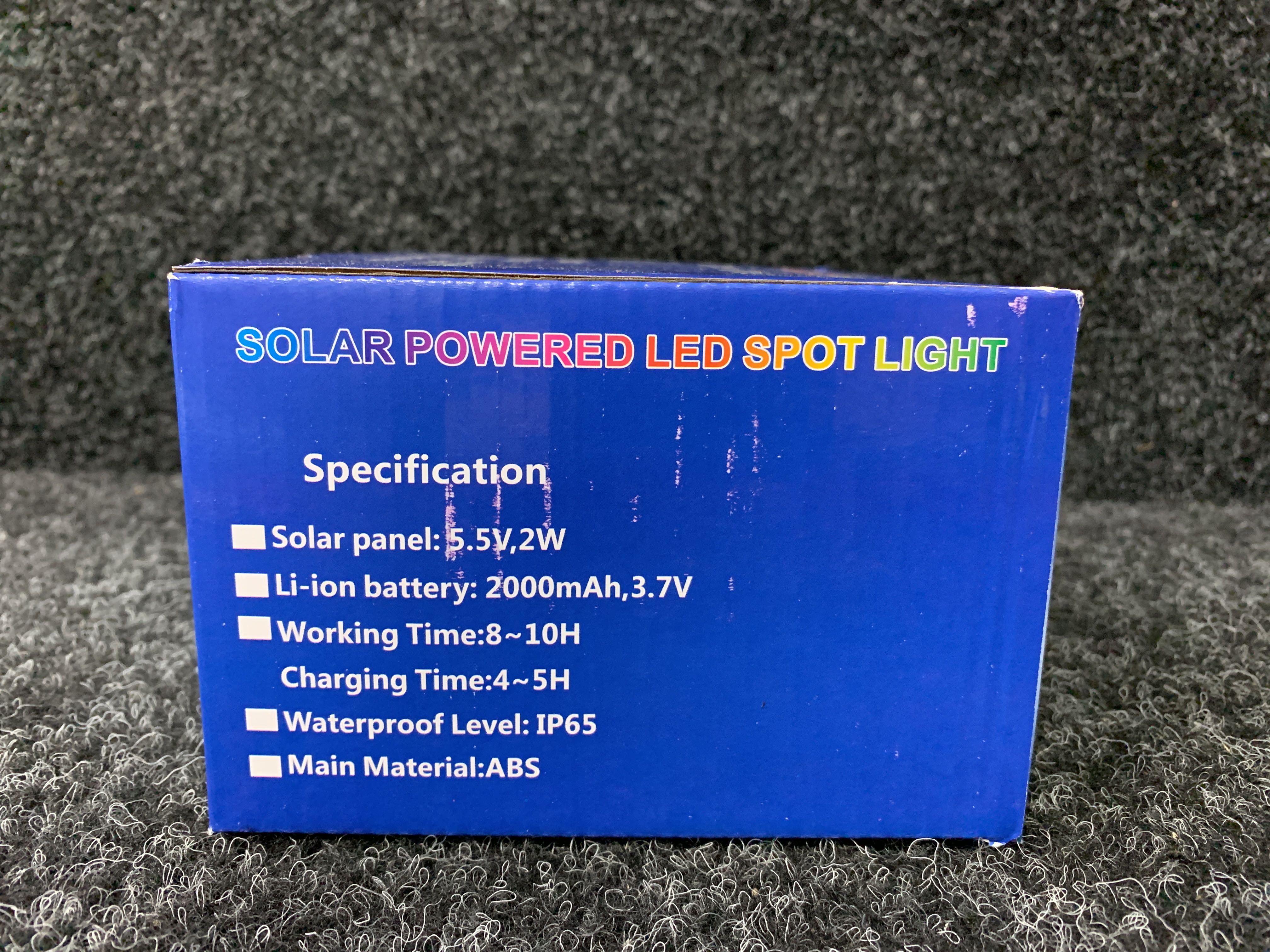 4 st Soldrivna marklampor med sensor - trycks ner i marken - Auktioner online - Nätauktioner ...