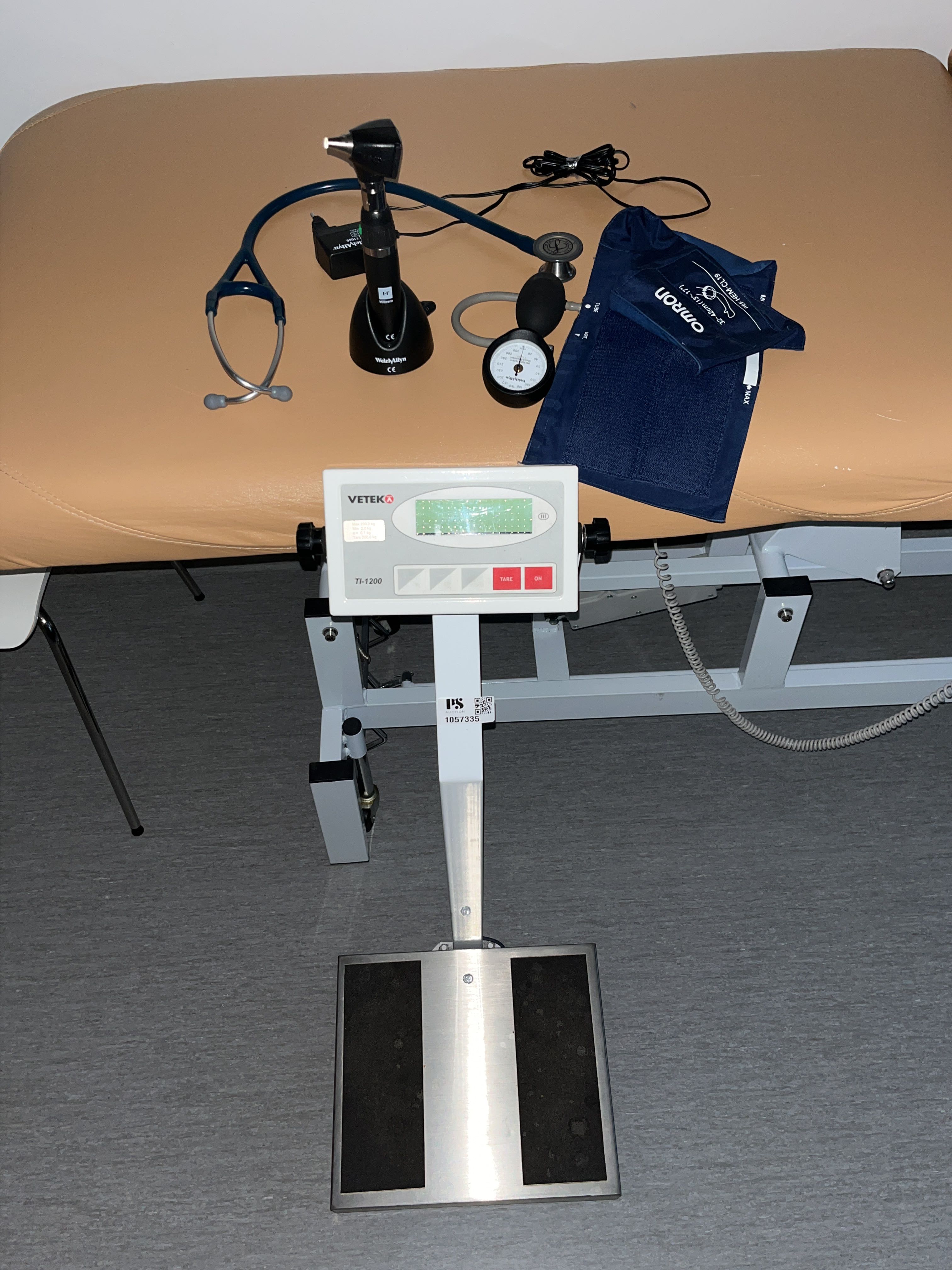 Medical Equipment & Miscellaneous - PS Auction - We value the future ...