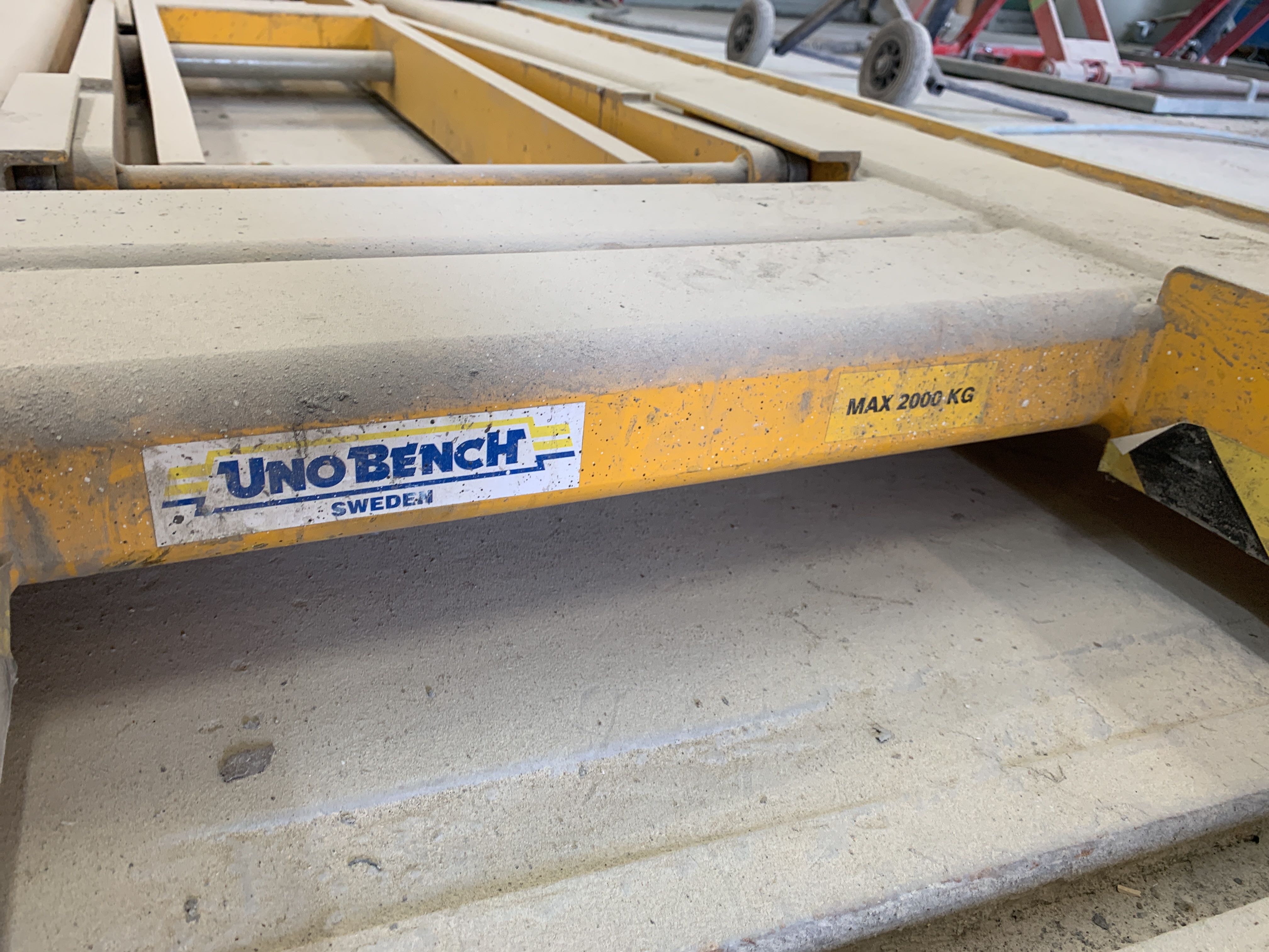 Straight bench Uno Bench 2000kg - PS Auction - We value the future ...