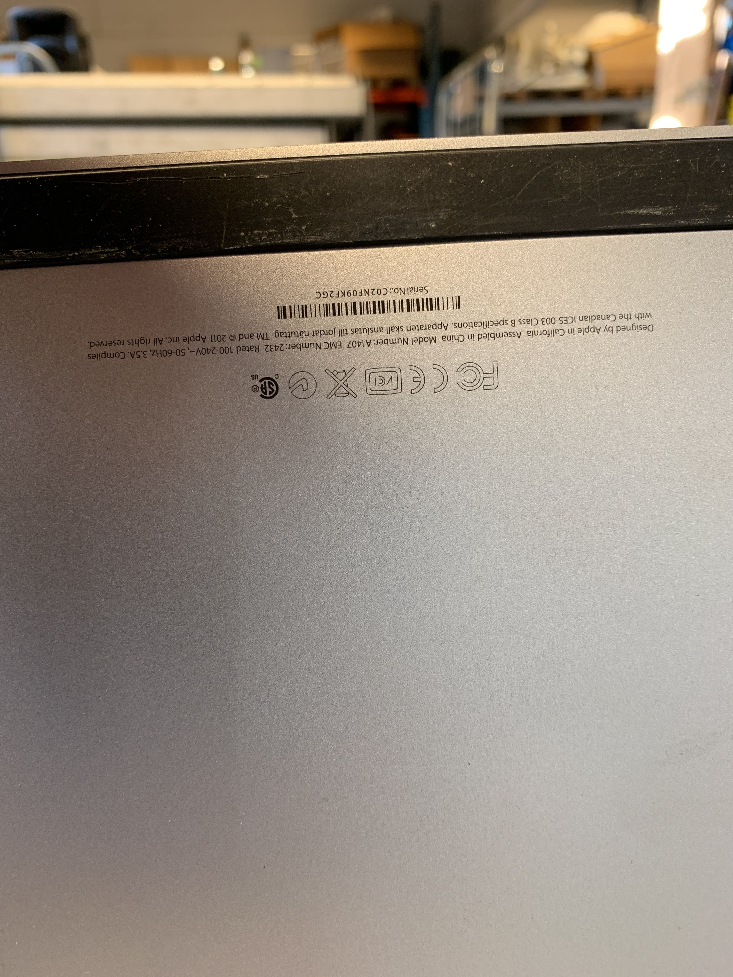 Apple Thunderbolt Display A1407 - Auktioner online - Nätauktioner ...