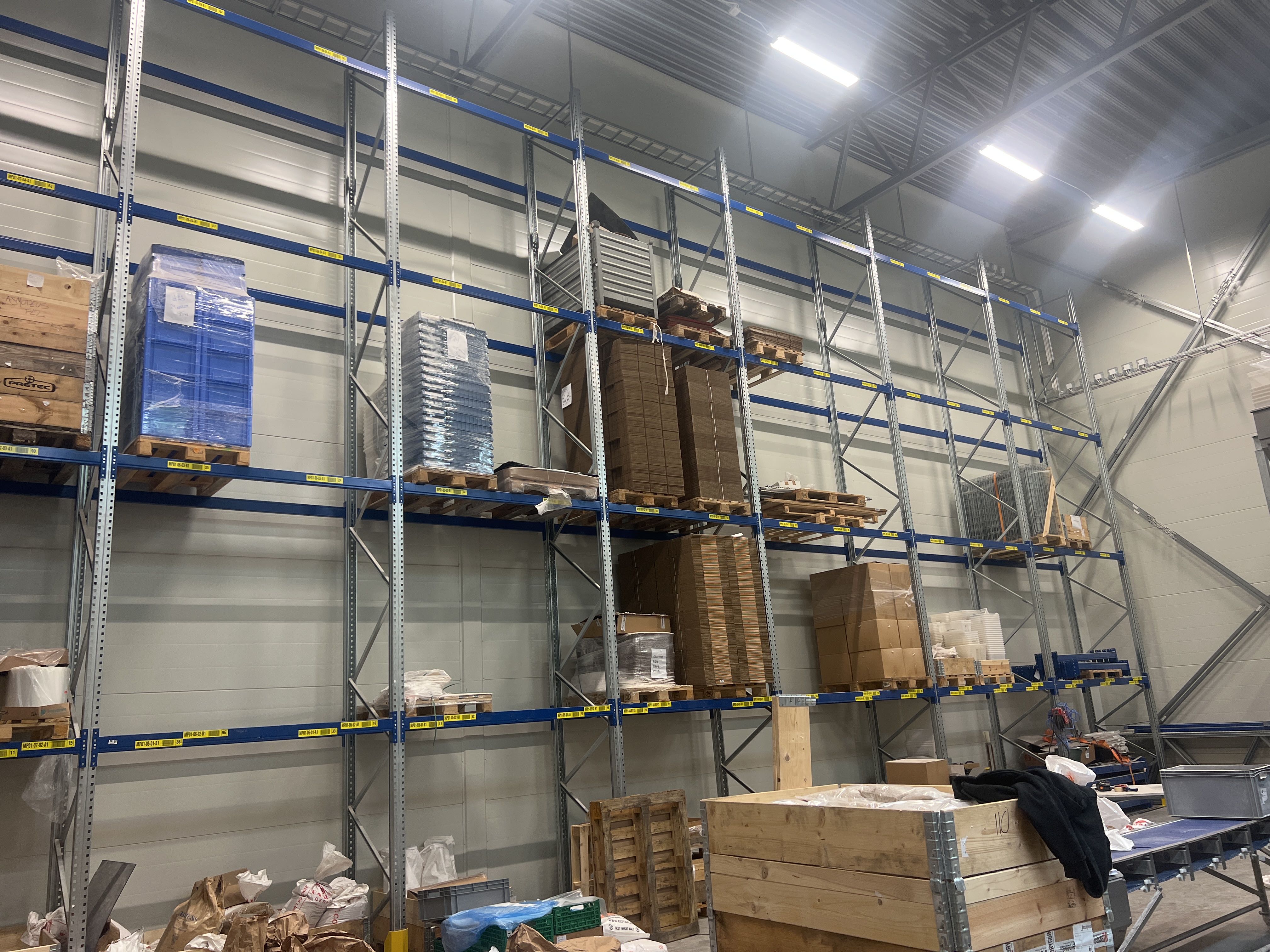 Pallstallage, 7 sektioner - Auktioner online - Nätauktioner ...