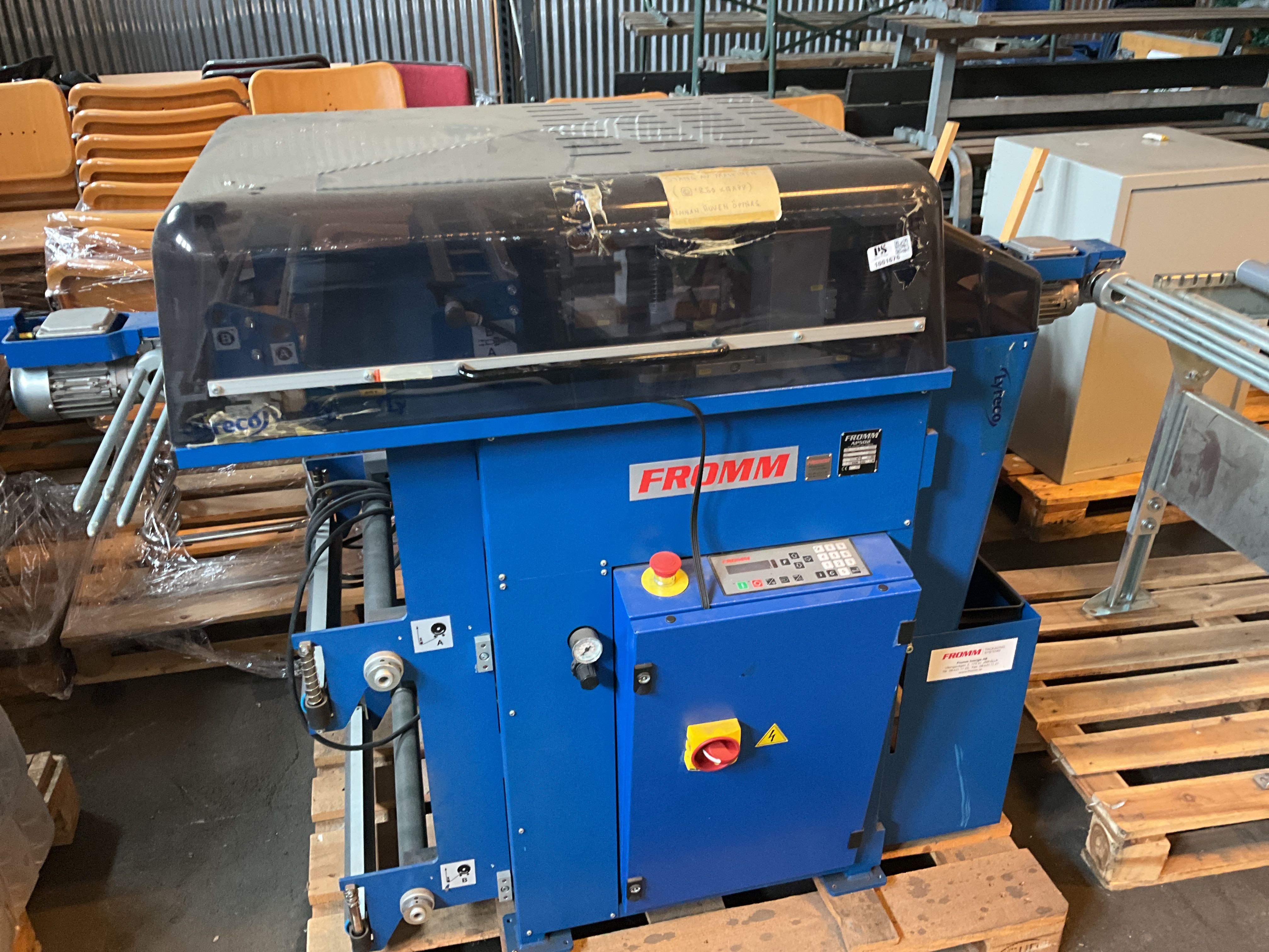Maskin för förpackningsmaterial Fromm - Auktioner online - Nätauktioner ...