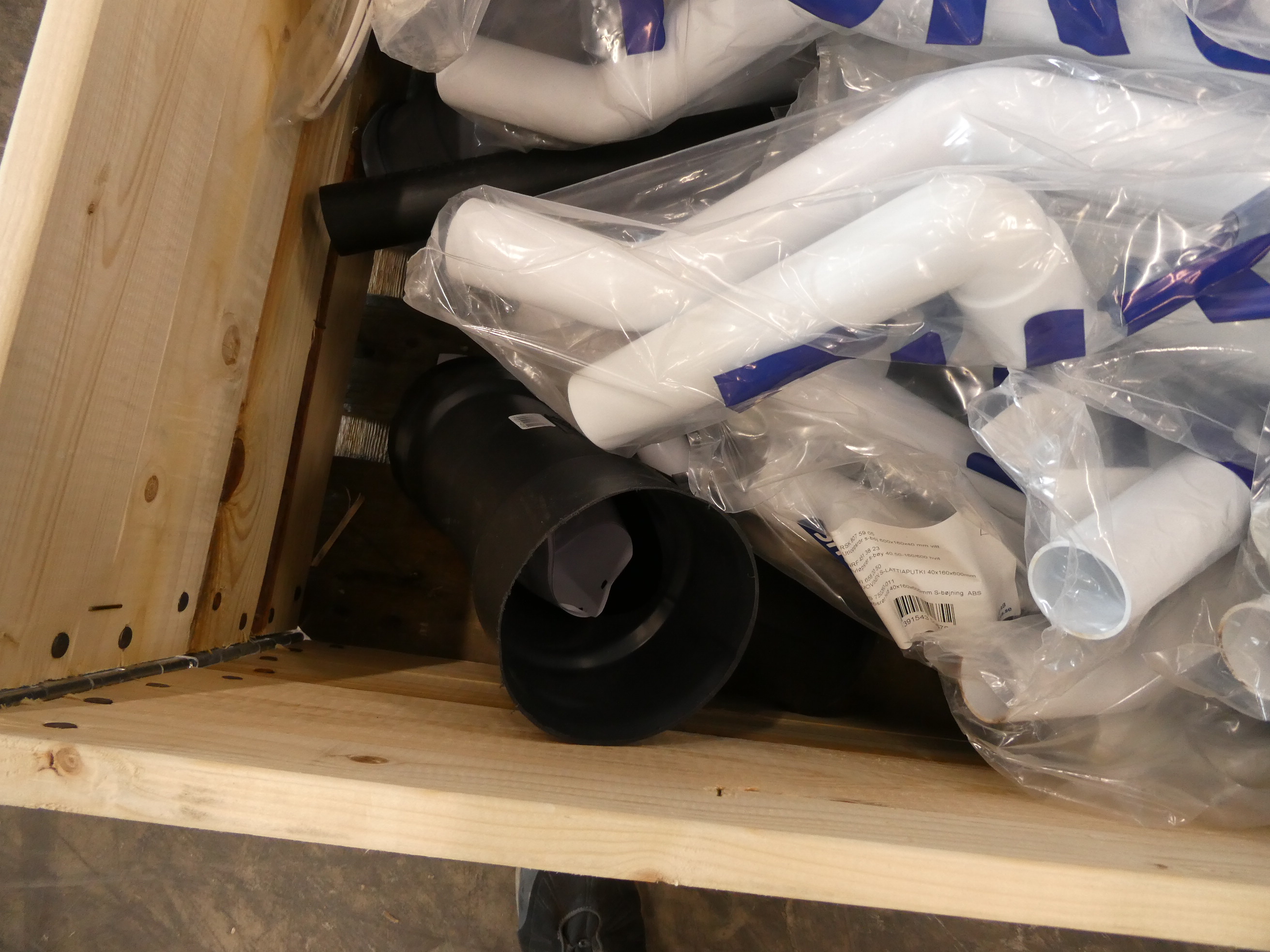 Sortiment med VVS-rör plast - Auktioner online - Nätauktioner ...