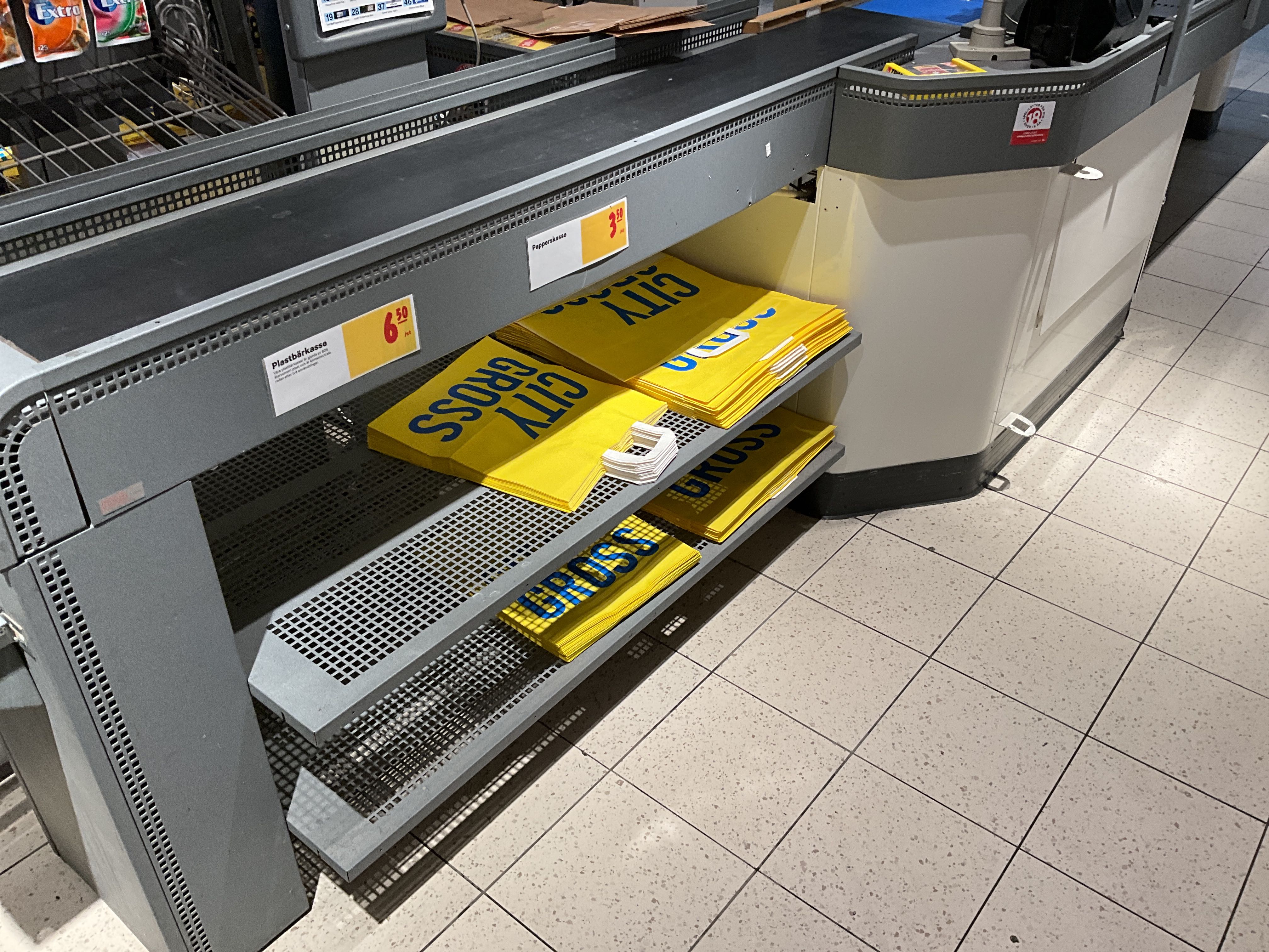 checkout system/line left checkout - PS Auction - We value the future ...