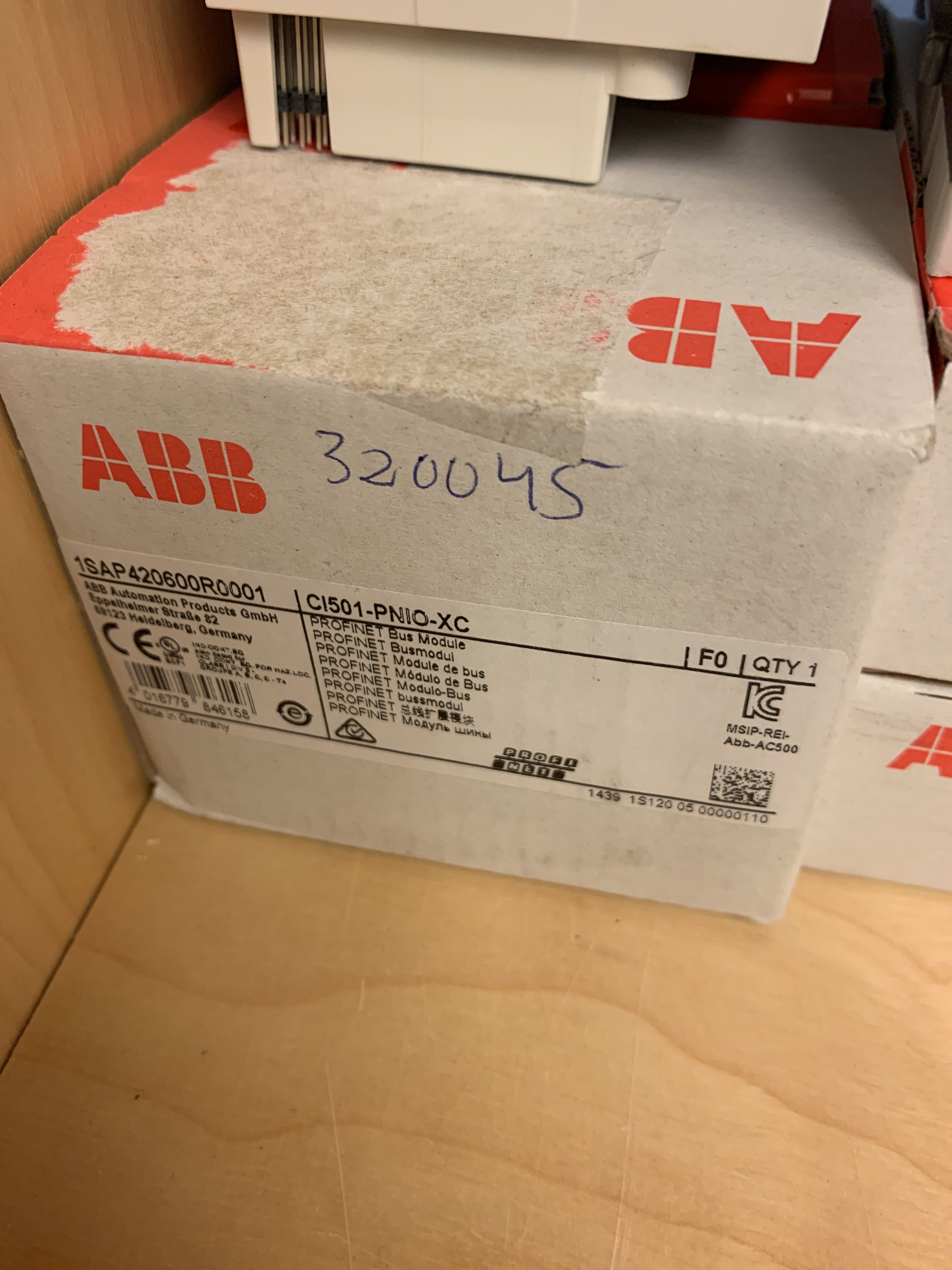 ABB electrical items and screens - PS Auction - We value the future ...
