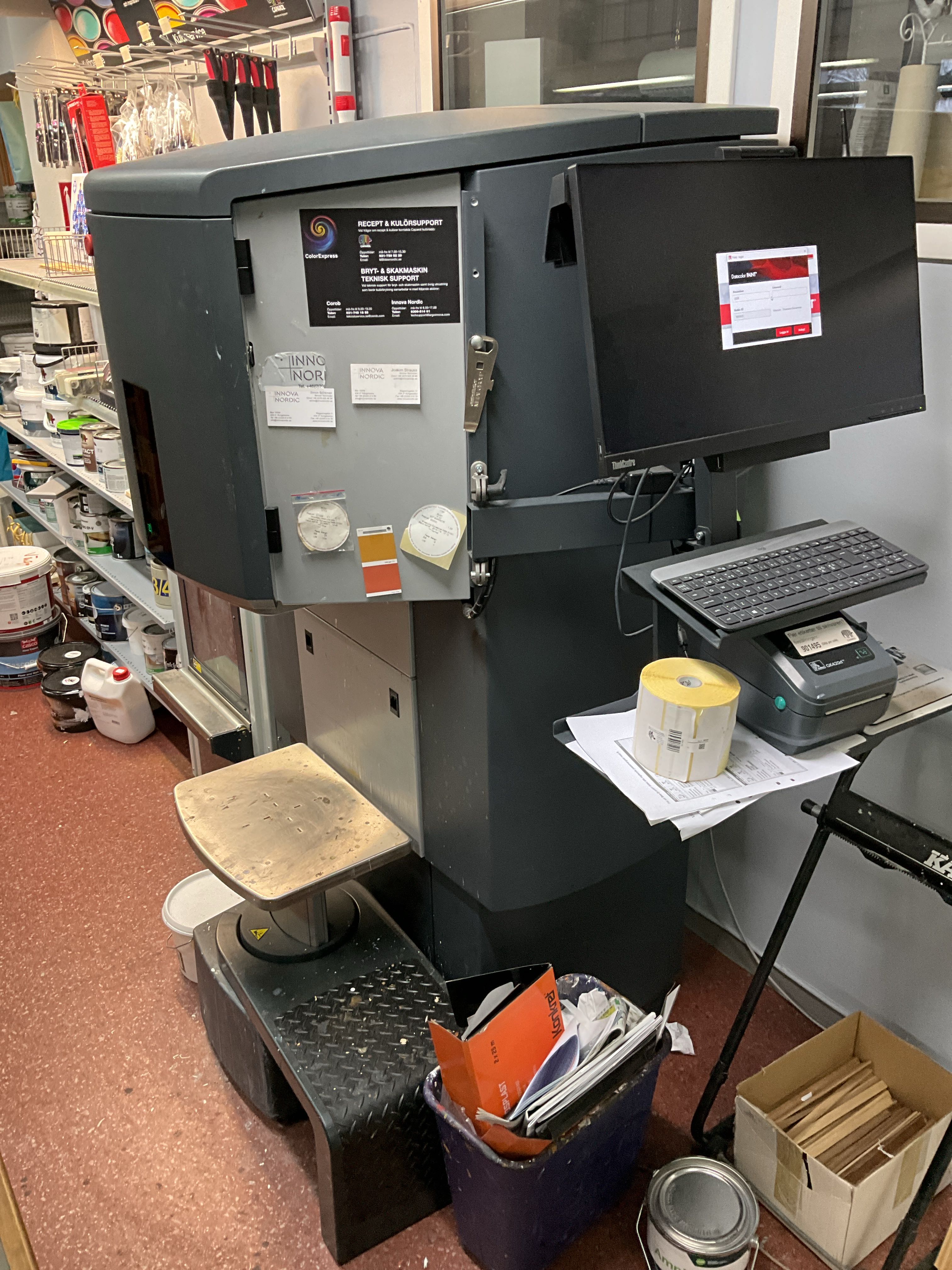 Color mixing machine Fast & fluid HA 480-24 and shaking machine - PS ...