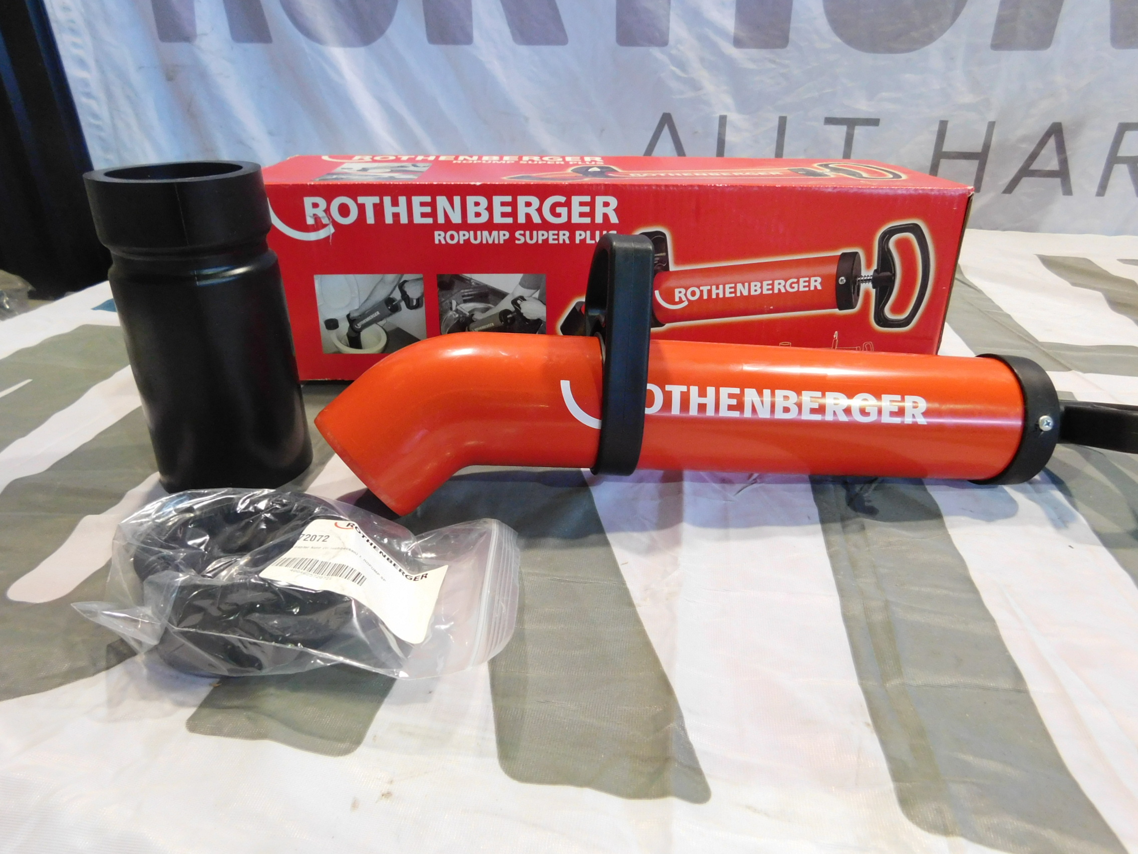 Rothenberger suction- and pressure cleaner. - PS Auction - We value the ...