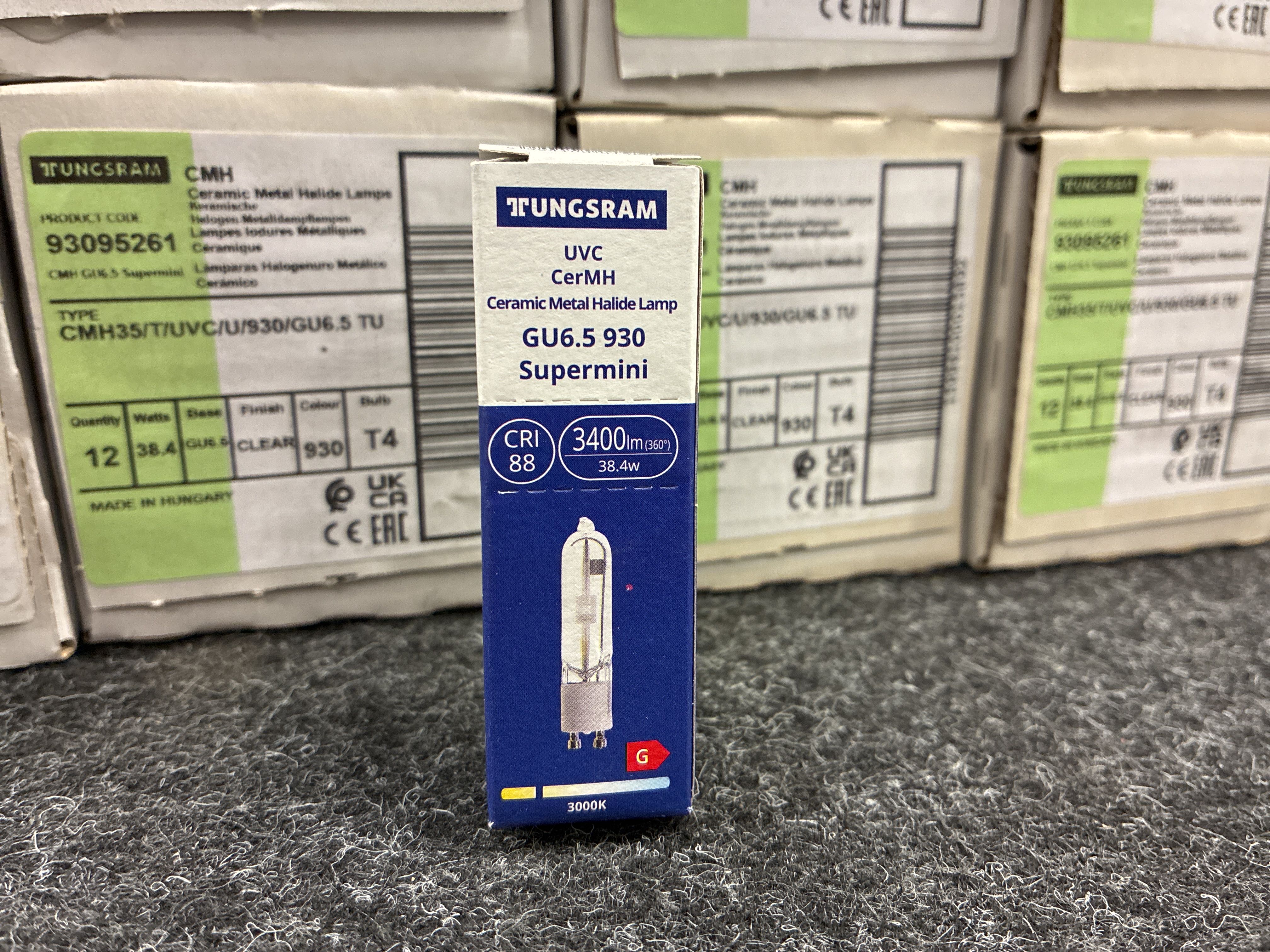 144 metal halogen lamps Tungsram Supermini GU6.5 930 - PS Auction - We ...