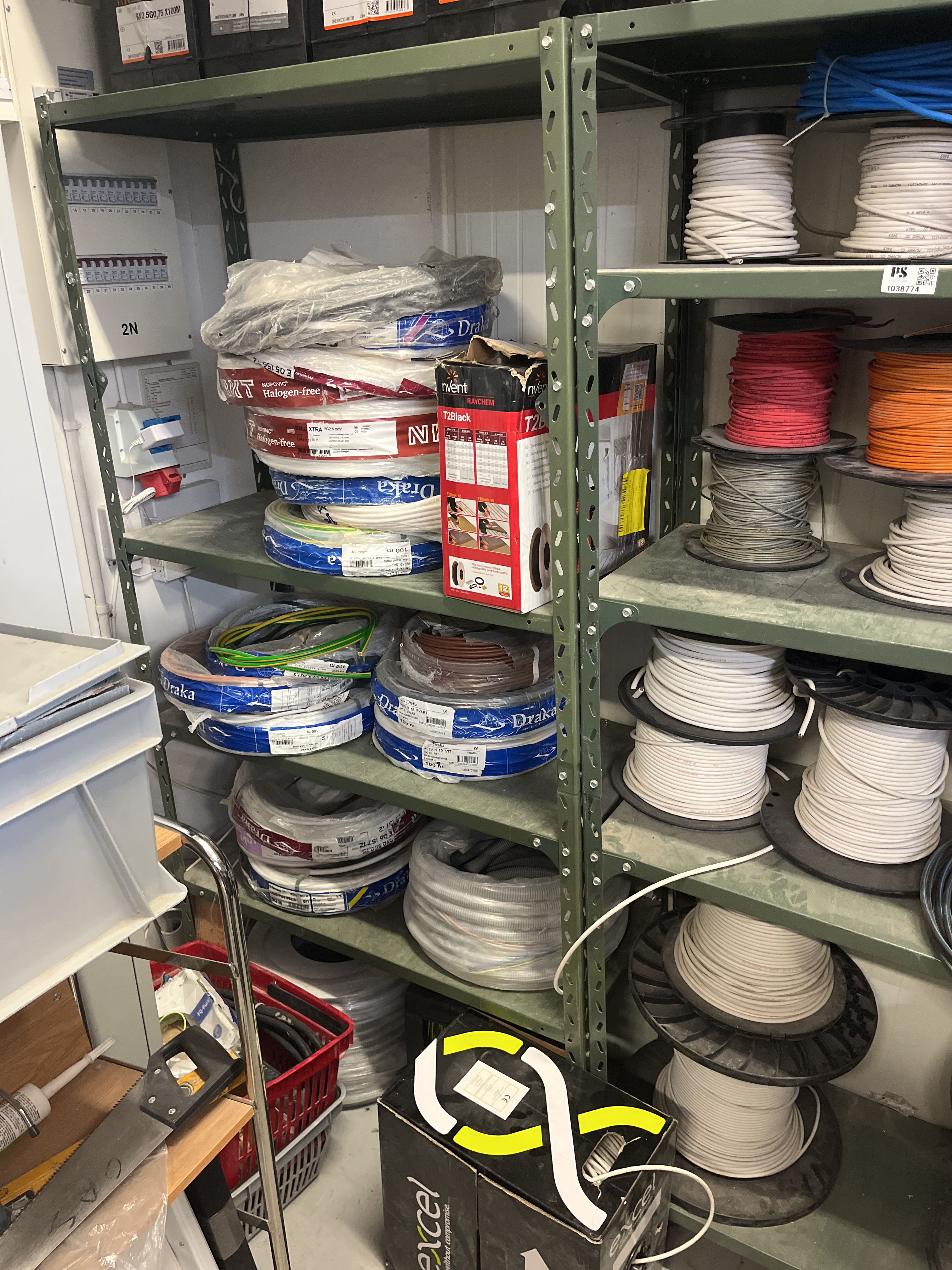 3 shelf sections with cabling - PS Auction - We value the future ...