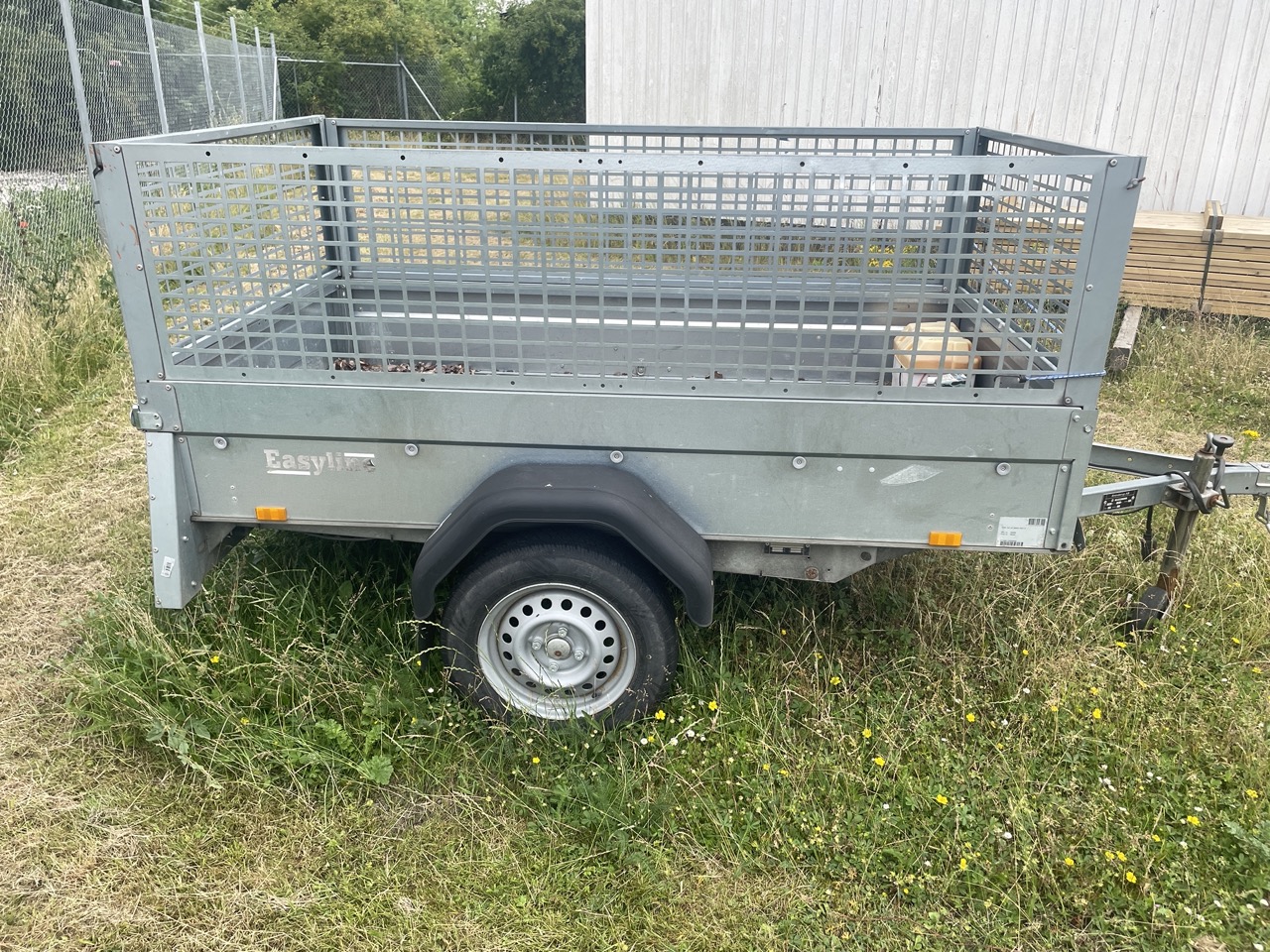 Släpvagn - Brenderup 200 KIPPI - Auktioner online - Nätauktioner ...