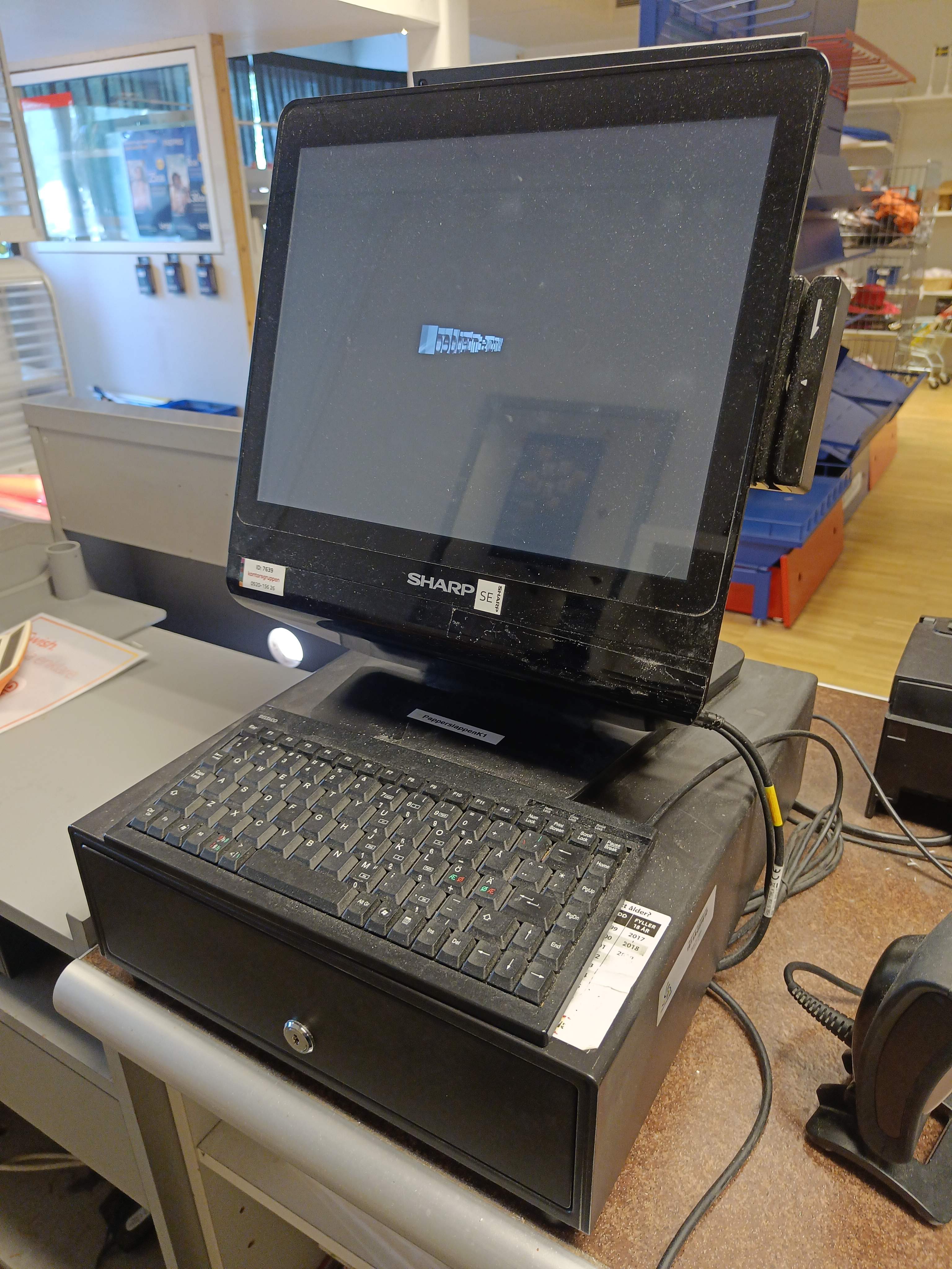 Kassasystem Sharp - Auktioner online - Nätauktioner & Konkursauktioner ...