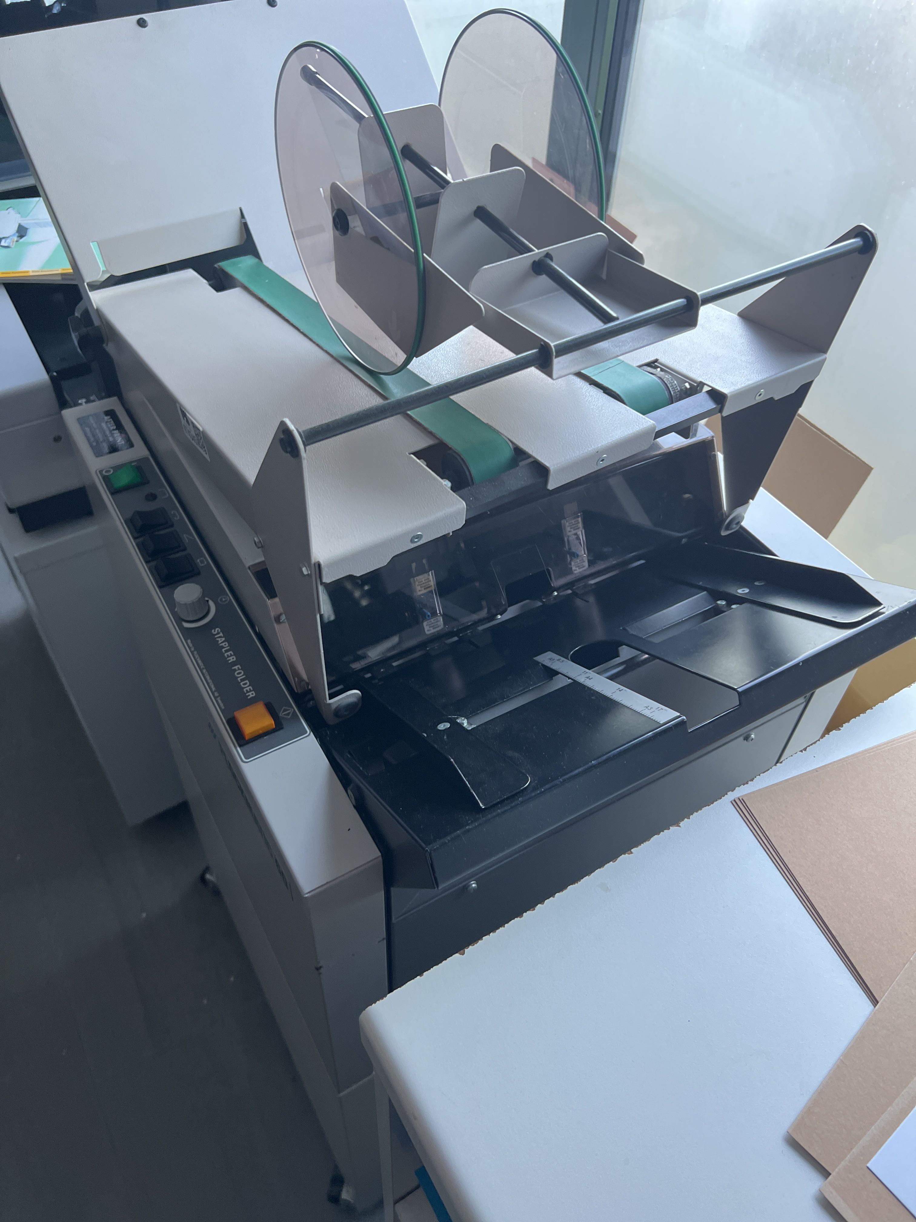 Brochure folder Plockmatic 60 - PS Auction - We value the future ...