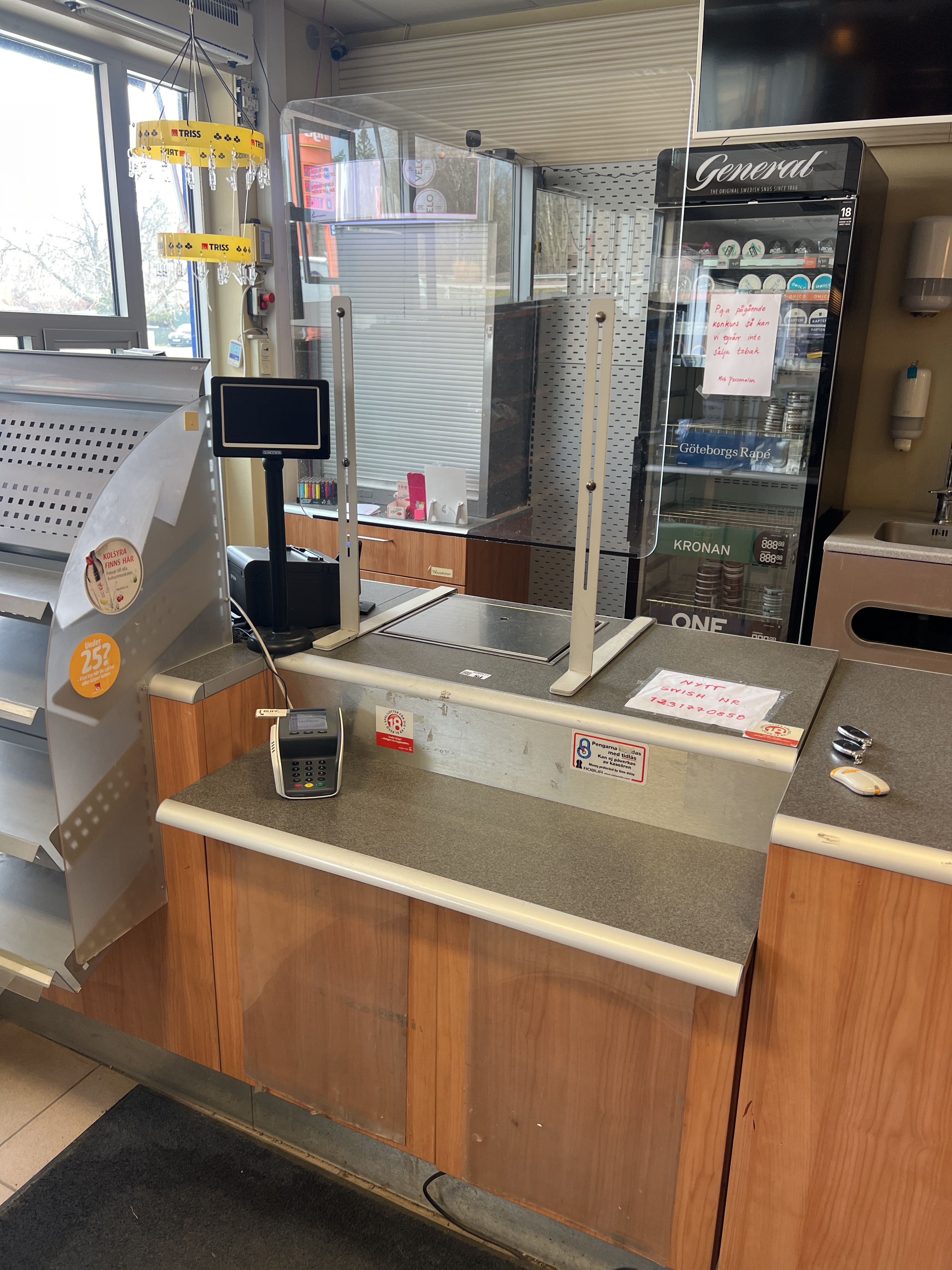 Cash desk for disassembly - PS Auction - We value the future - Largest ...