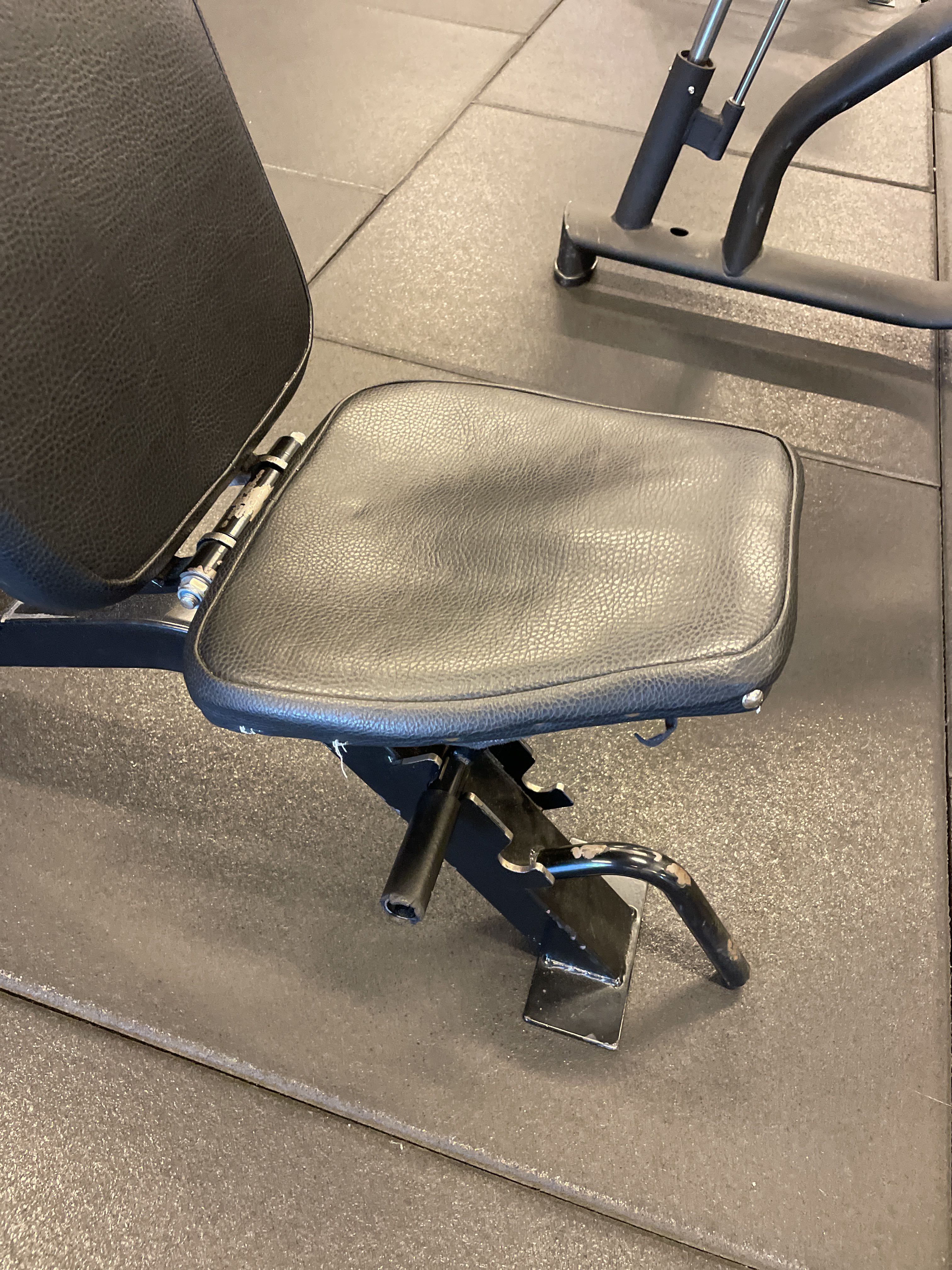 Adjustable bench - PS Auction - We value the future - Largest in net ...