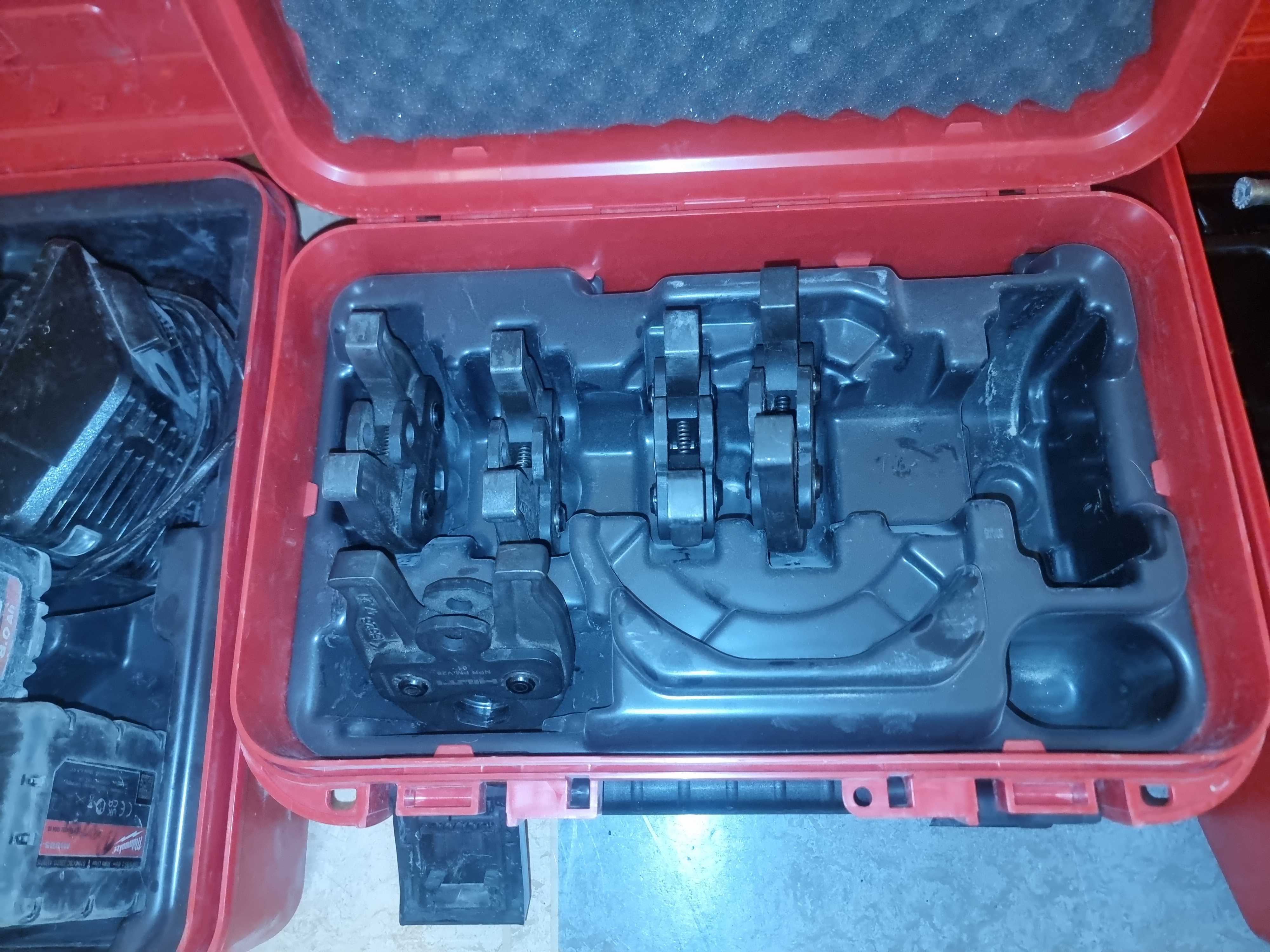 Press claws hilti - PS Auction - We value the future - Largest in net ...