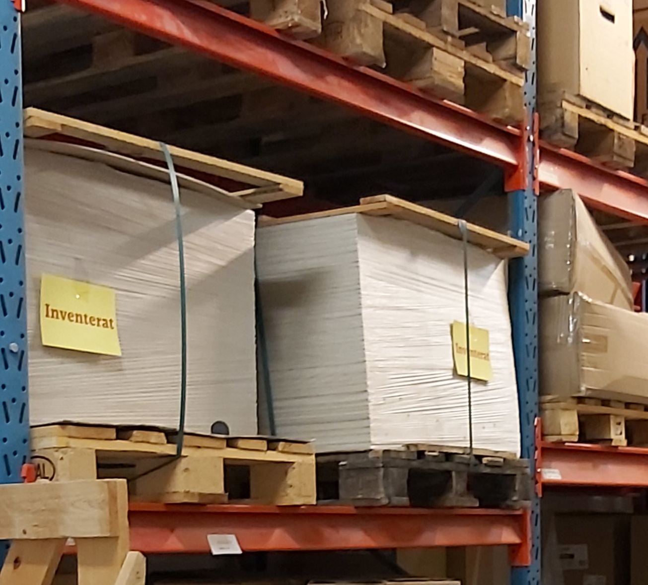3 pallets Mira silent step tiles 80x40 - PS Auction - We value the ...