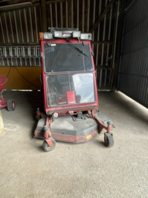 Åkgräsklippare med tillbehör Toro Groundsmaster 228-D -2000 - Auktioner ...