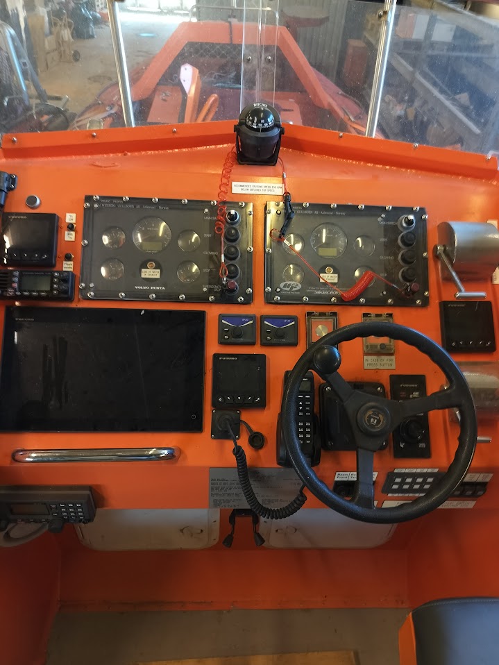 Räddningsbåt alusafe 770 twin frb -2007 Volvo Penta motor 2007 och ...