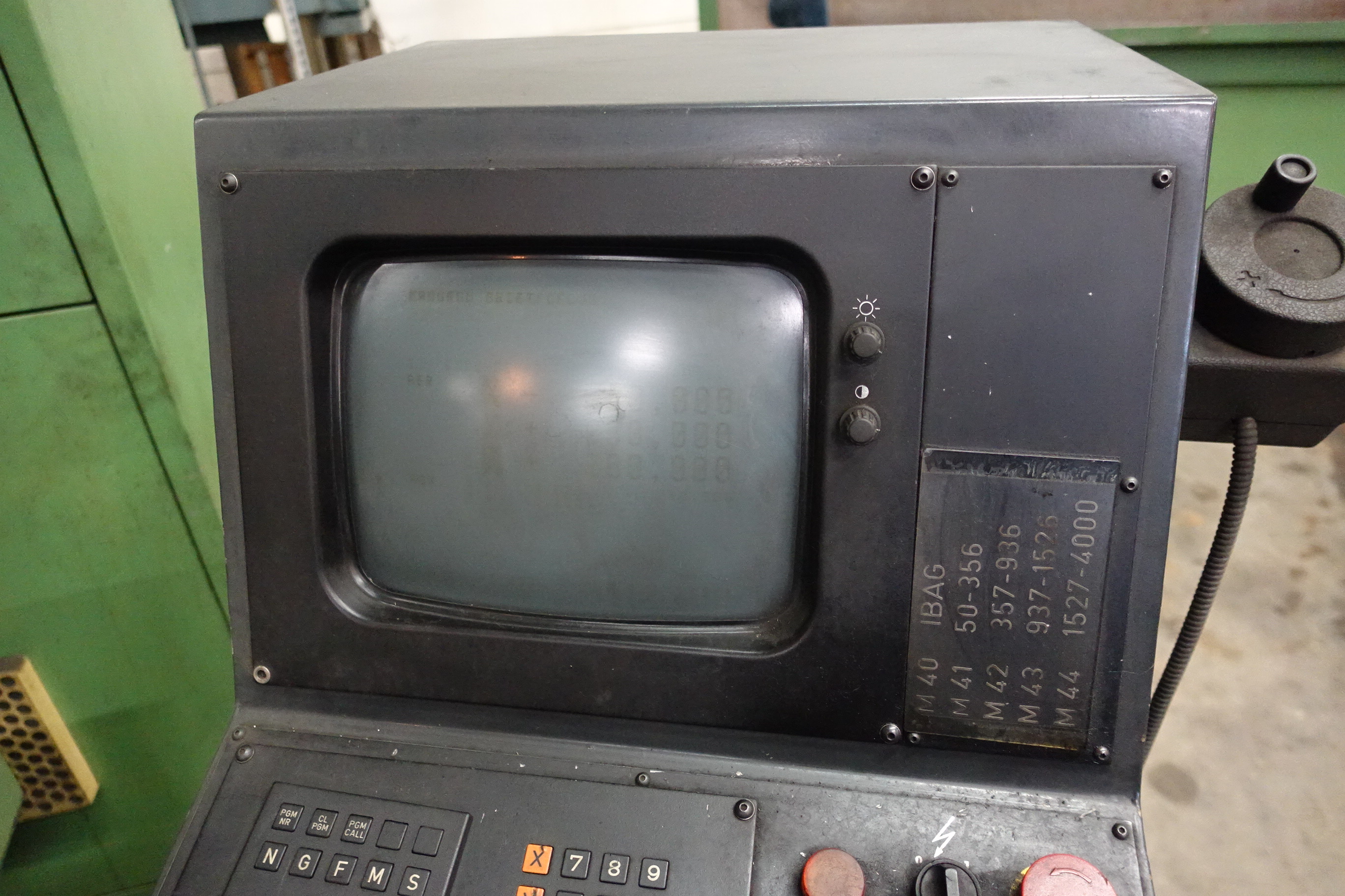 CNC Cutter Aciera F55, Working range, X = 550 mm, Z = 520 mm, Y = 520 ...