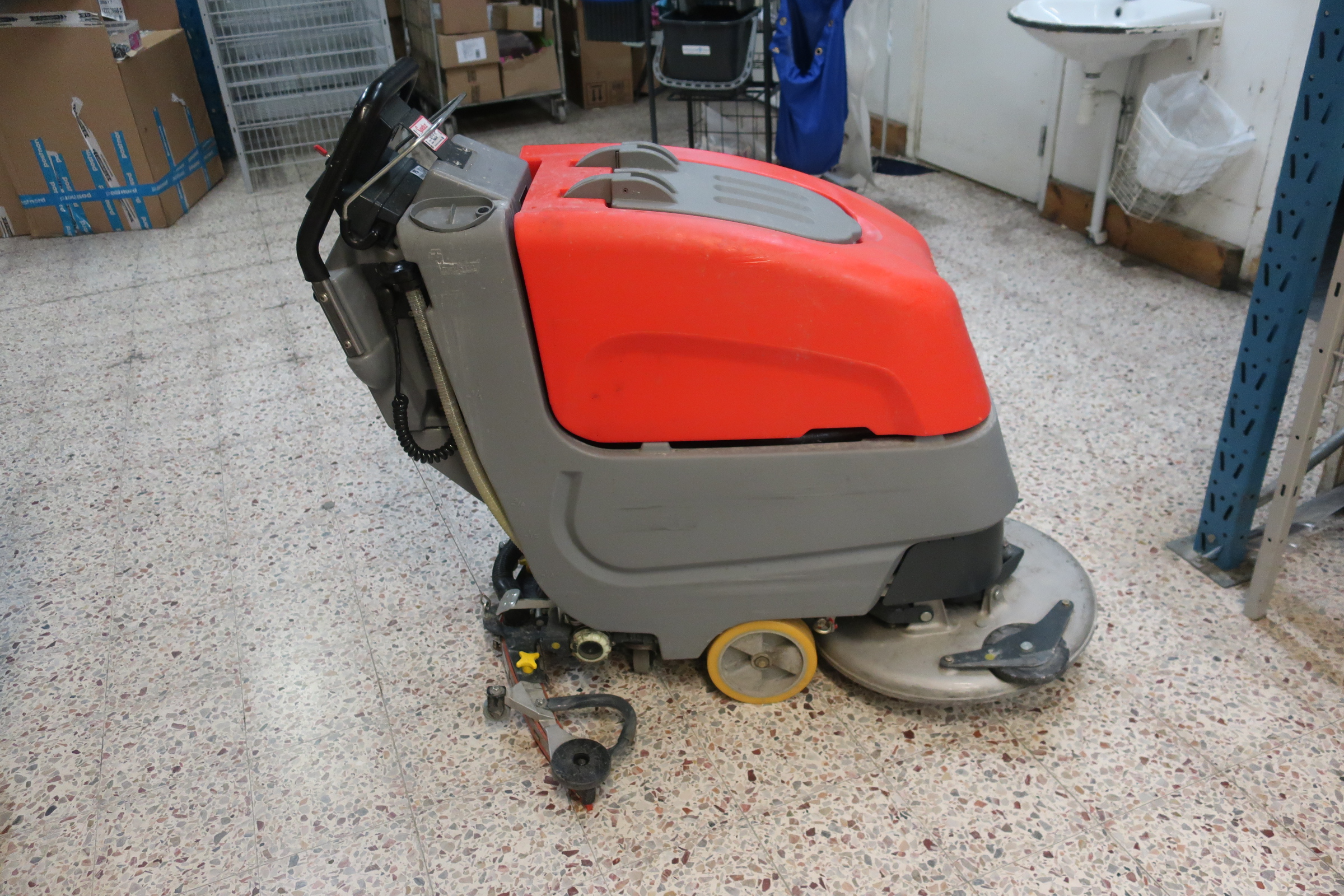 Combi scrubber, Hako Hakomatic B45 CL - PS Auction - We value the ...